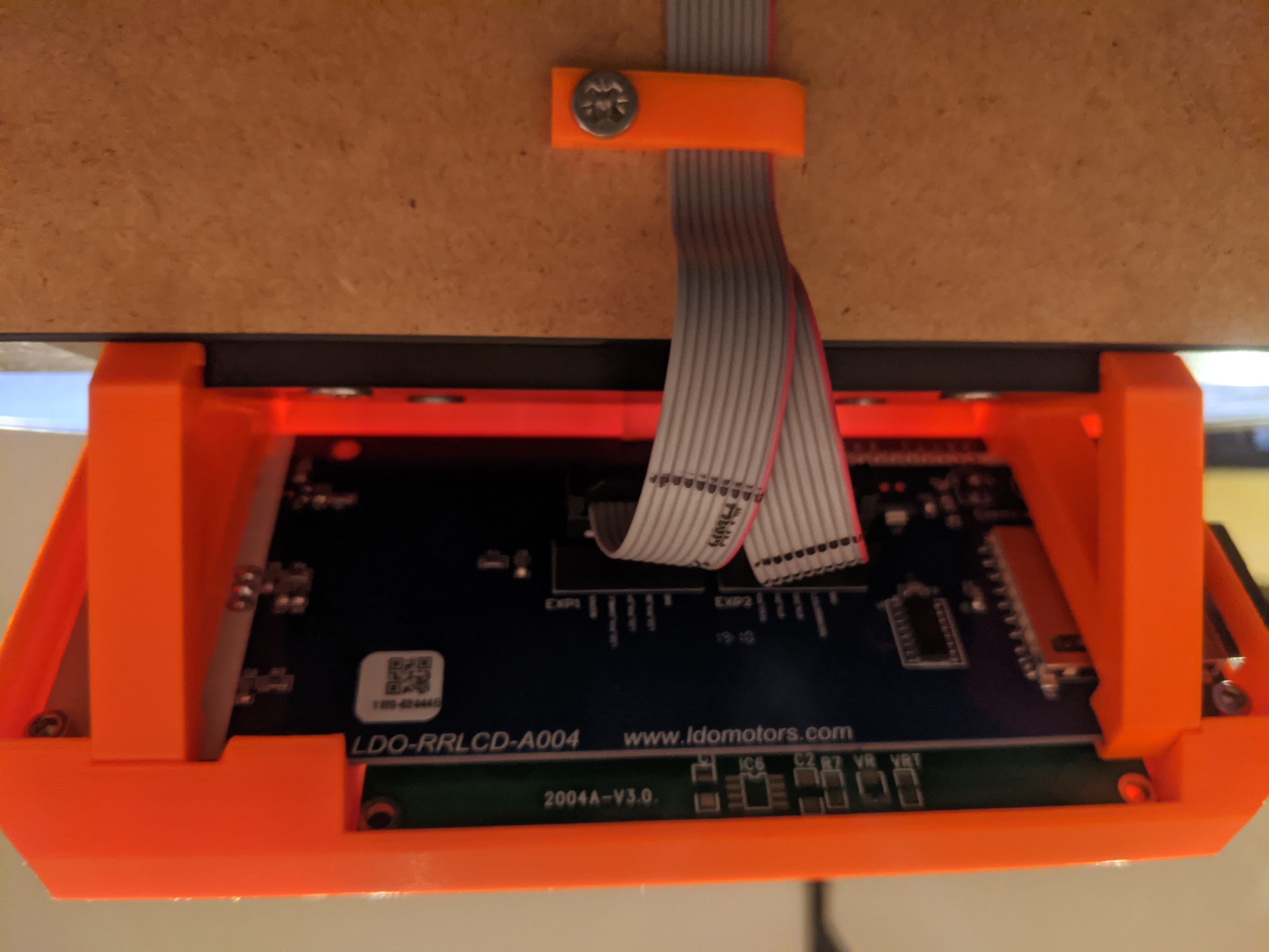 Prusa LCD-Screen hanger (quick mount/unmount) by GurtKnev | Download ...