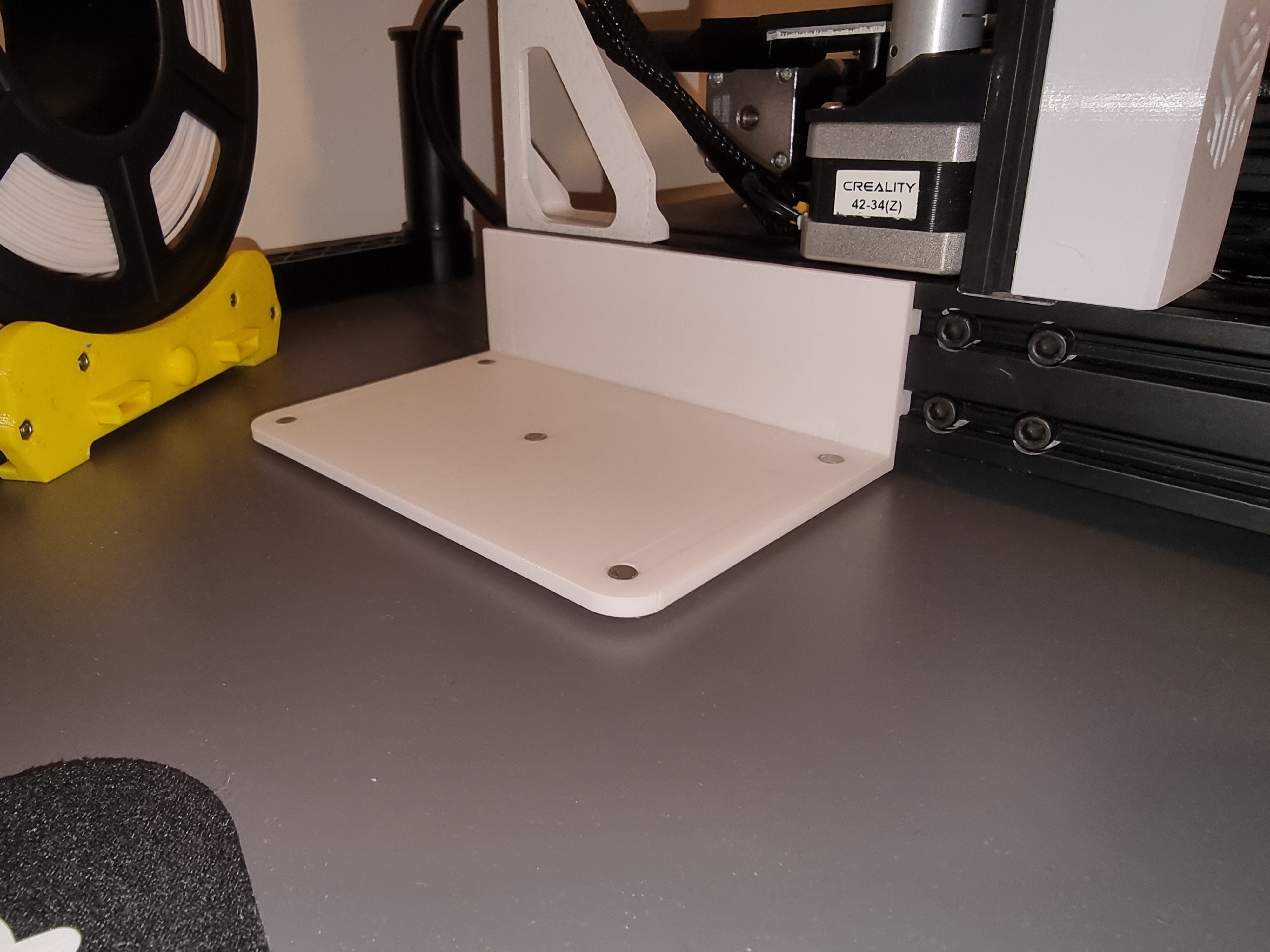 Magnetic removeable scrap/filament/failed prints bin CR6SE by Joe ... Magnetic removeable scrap/filament/failed prints bin CR6SE by Joe ...
