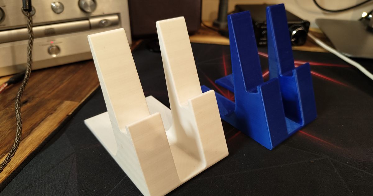 Phone stand for big phones by Krasimir | Download free STL model ...