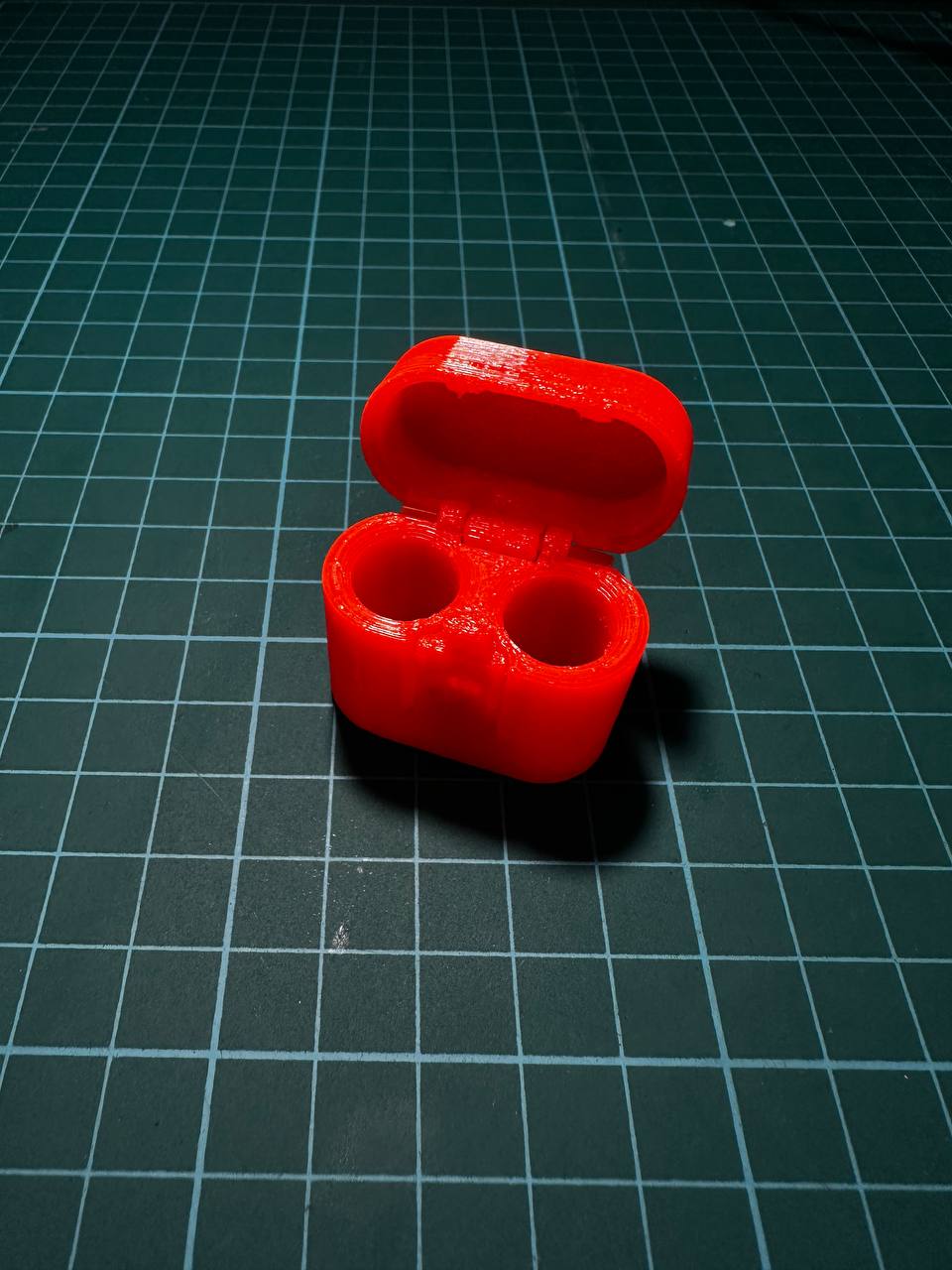 Earplugs case with keyring holes by Qrd | Download free STL model ...