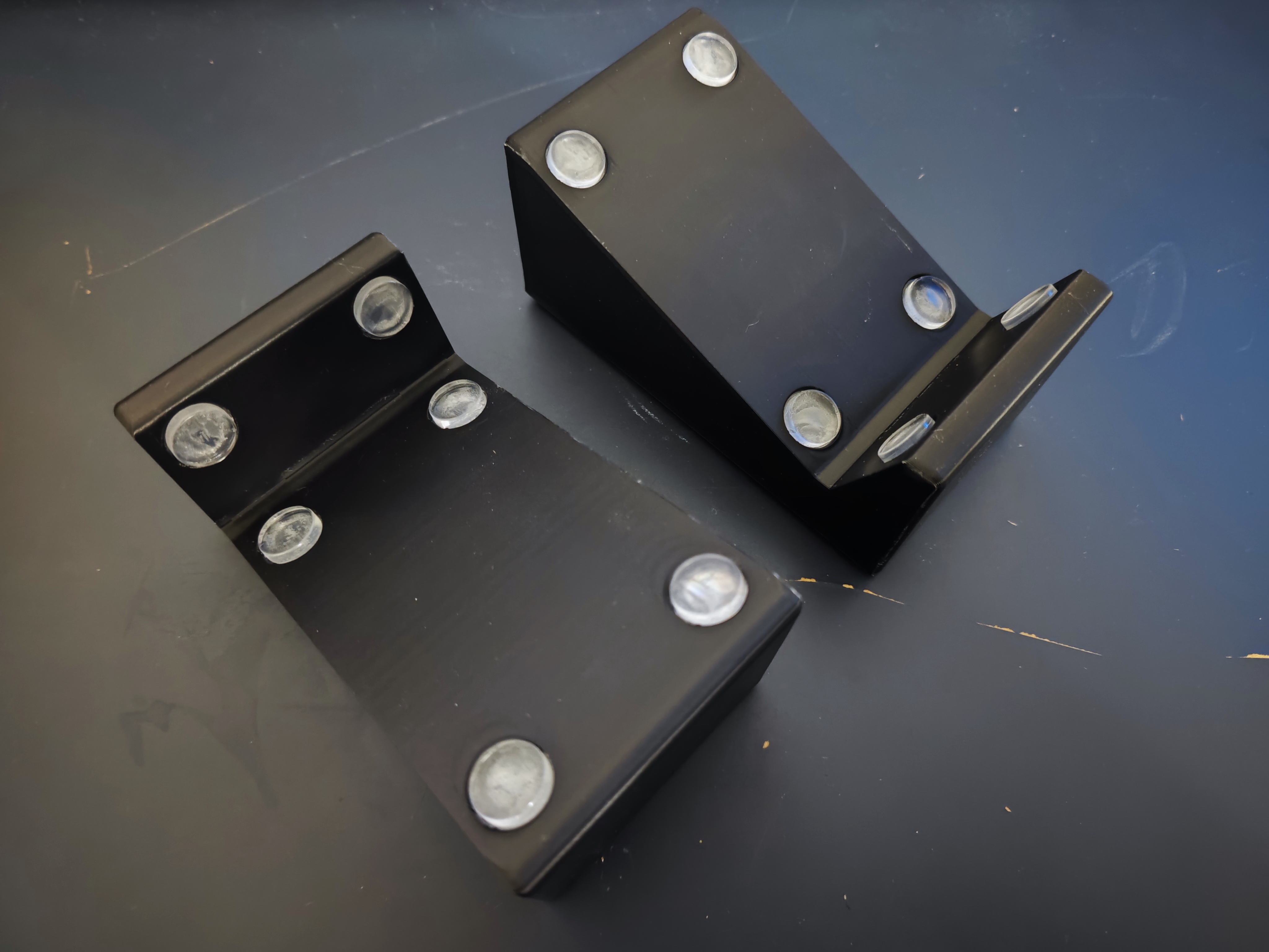 Sound Bar & Speaker Tilted Riser (For PC Monitor Use) by Sync Prism ...