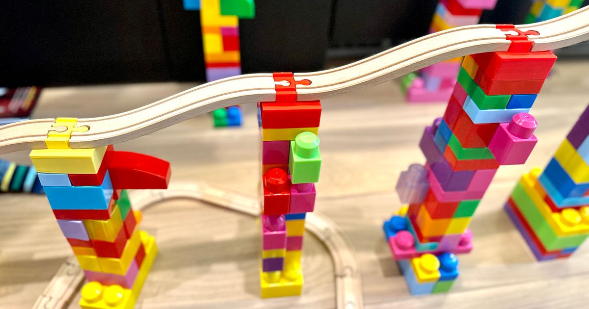 Mega Bloks Supports for Huge Brio Train Track Bridges by maxelman ...