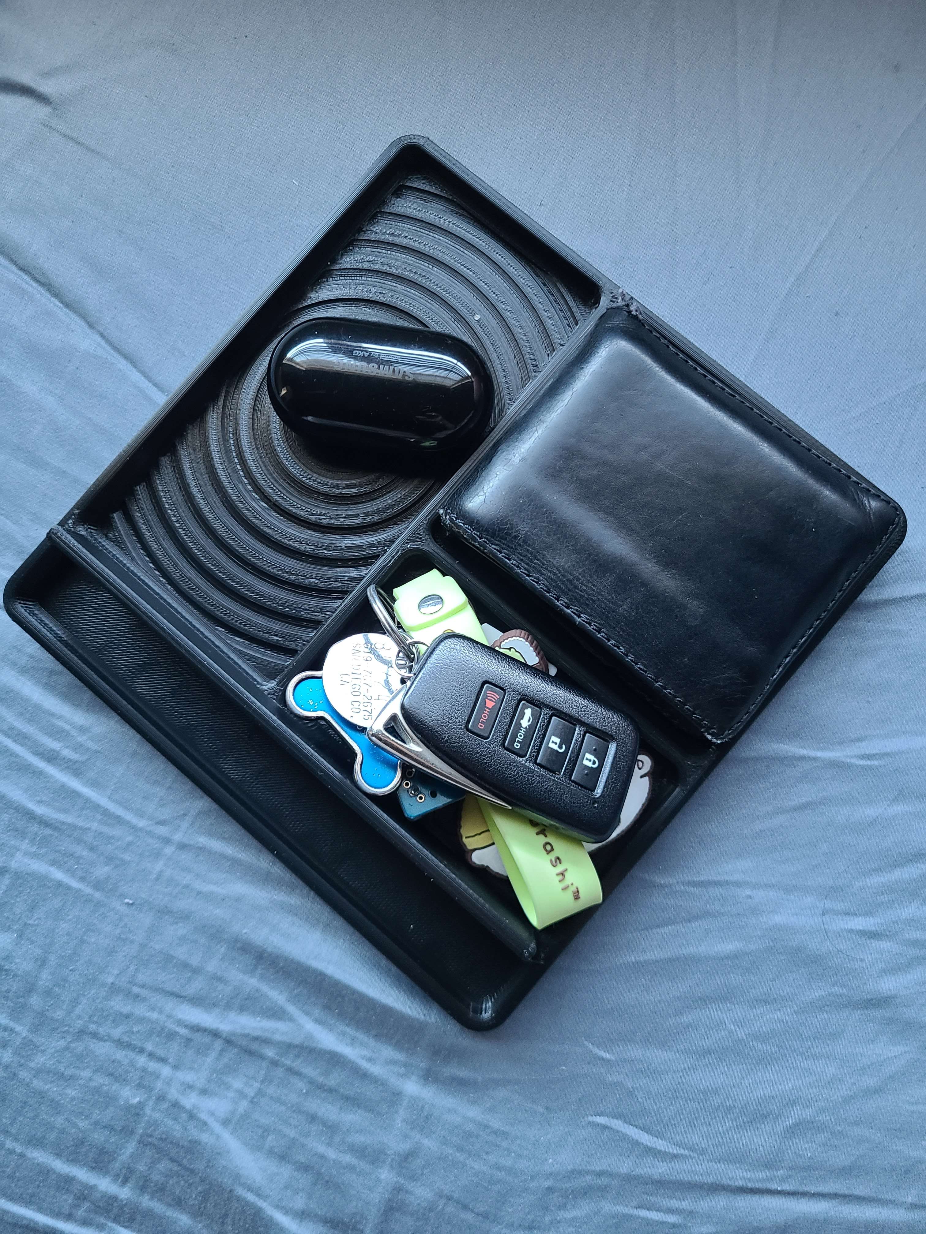 BedSide Catch All Tray by Magichobos4321 | Download free STL model ...
