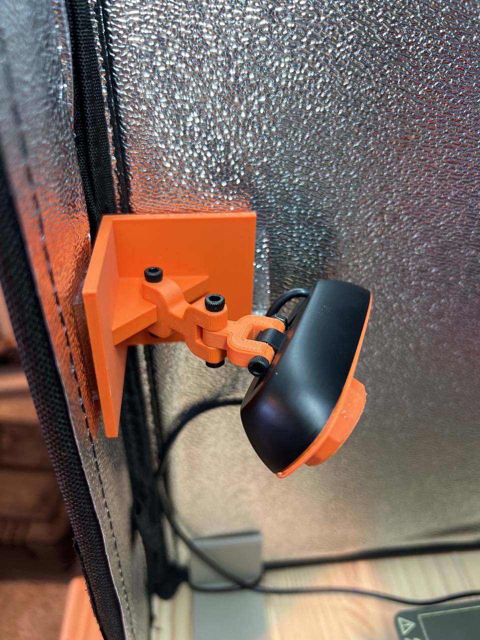 Logitech C270 Inside Mount by St. John Johnson | Download free STL ...