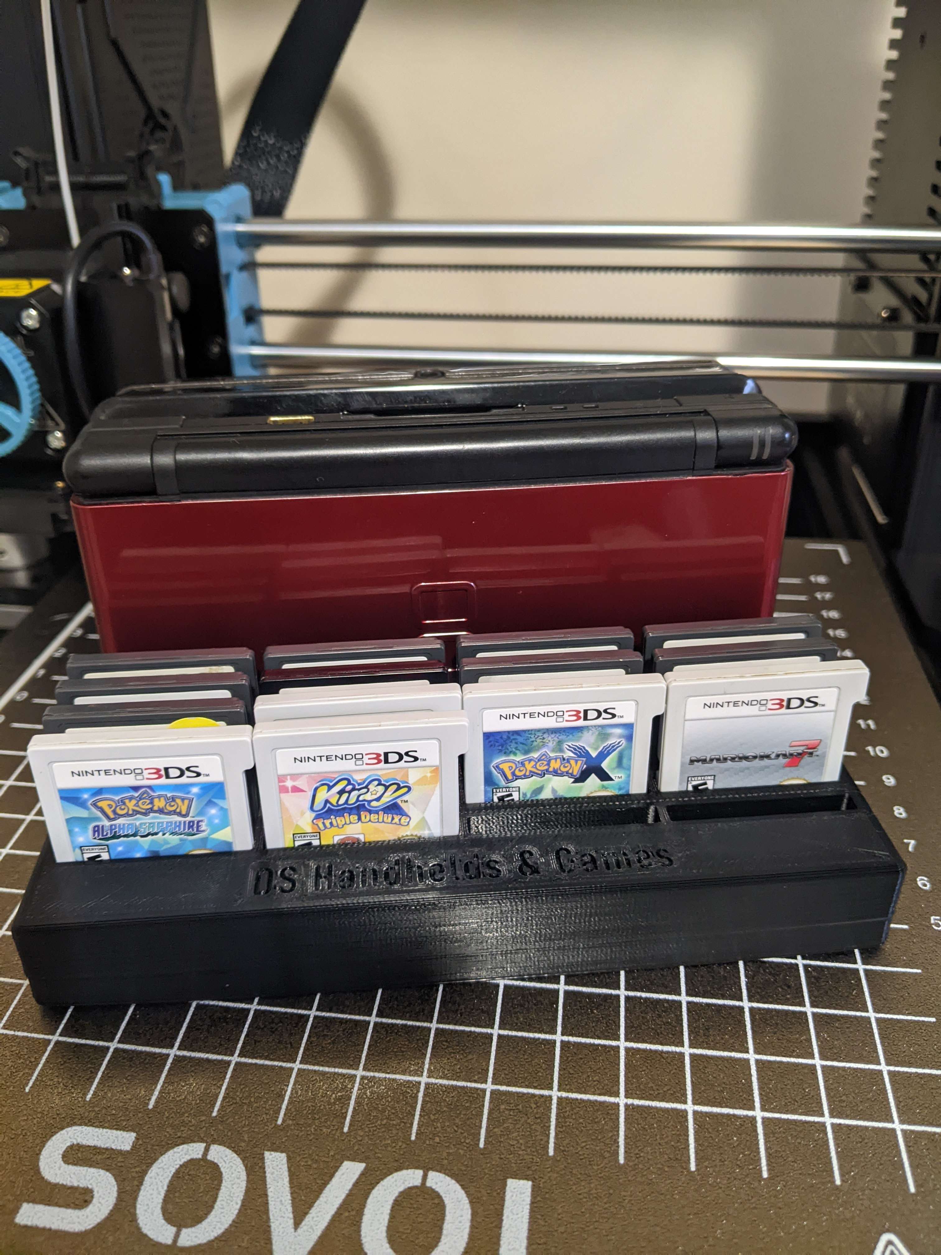 3DS/DS Lite and Game Cartridges Organizer by Aden | Download free STL ...