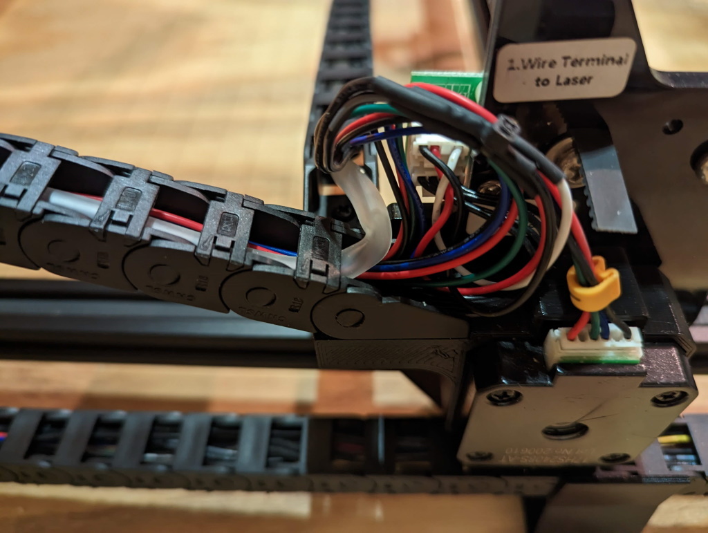 Ortur Laser Master 2 Drag Chain Mounts by Ken Mills | Download free STL ...