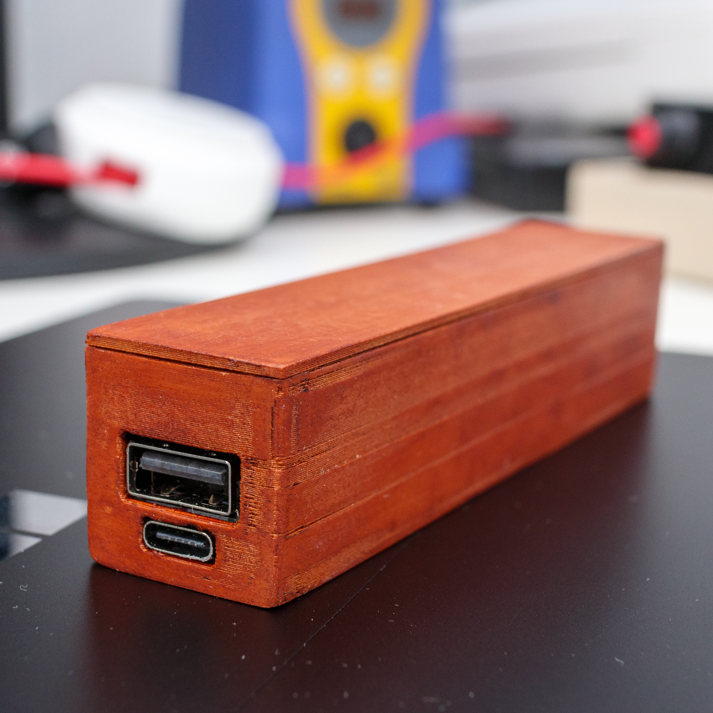 Simple USB 5V/2A Power Bank by sengineer | Download free STL model ...