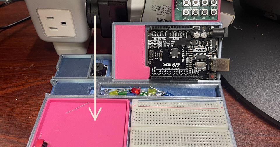 Fill In Tray Arduino Holder by Joe W. | Download free STL model ...