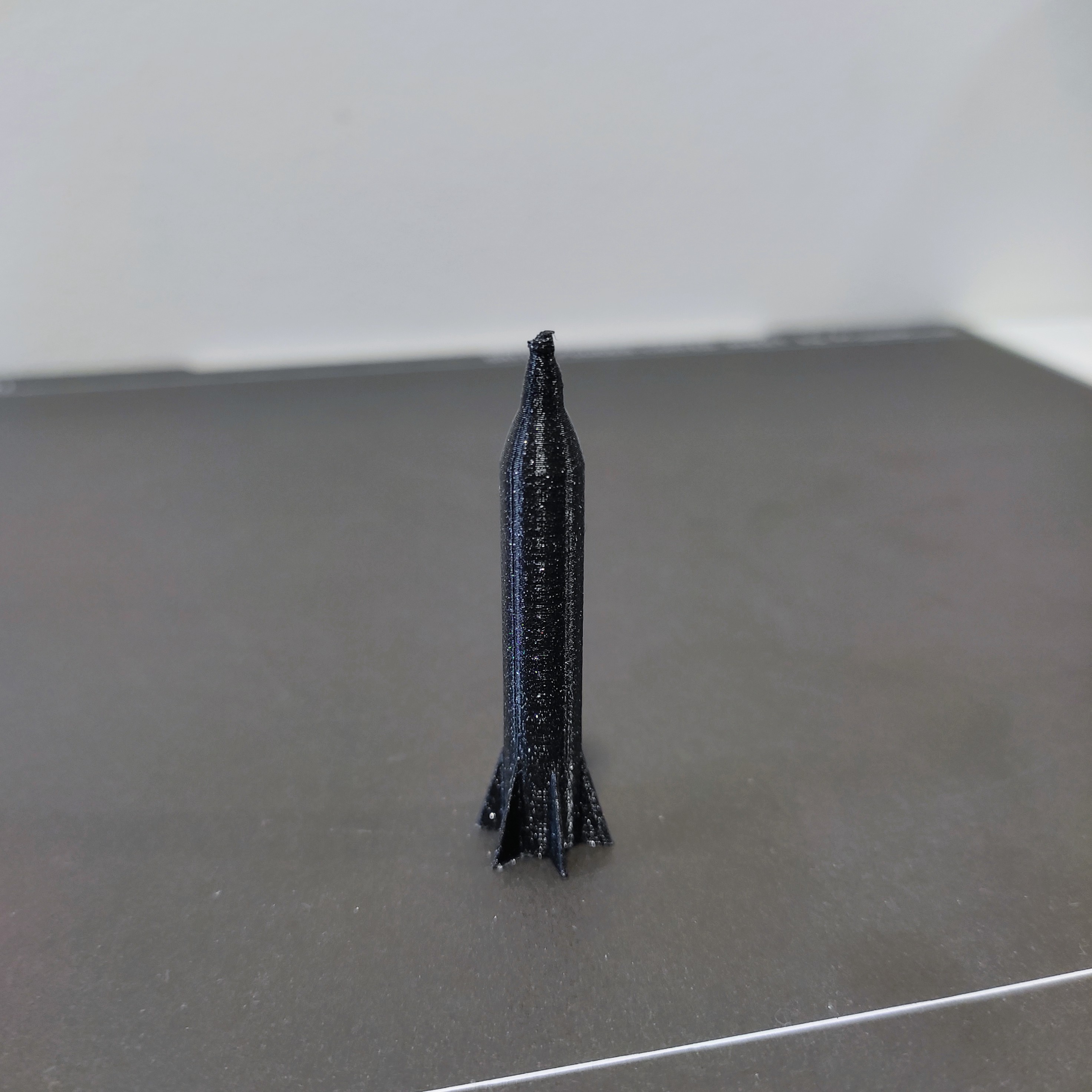 Small rocket by ViliamZ | Download free STL model | Printables.com