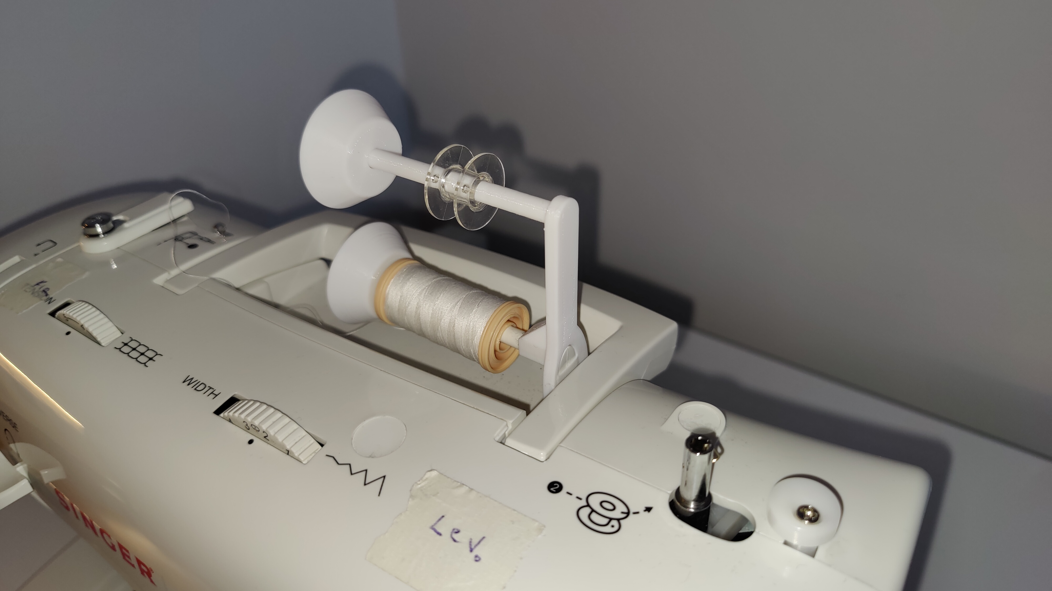 Singer Dual Reel Holder by Jonneha | Download free STL model ...