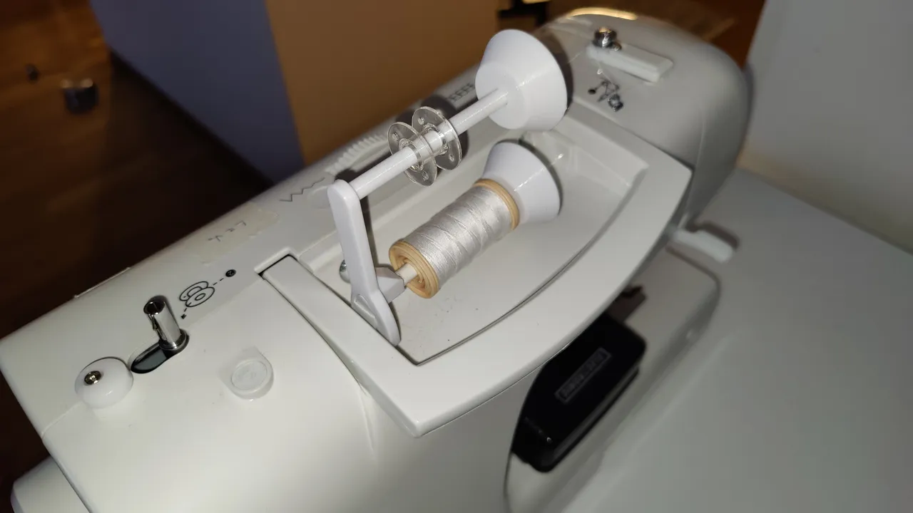 Singer Dual Reel Holder by Jonneha | Download free STL model ...