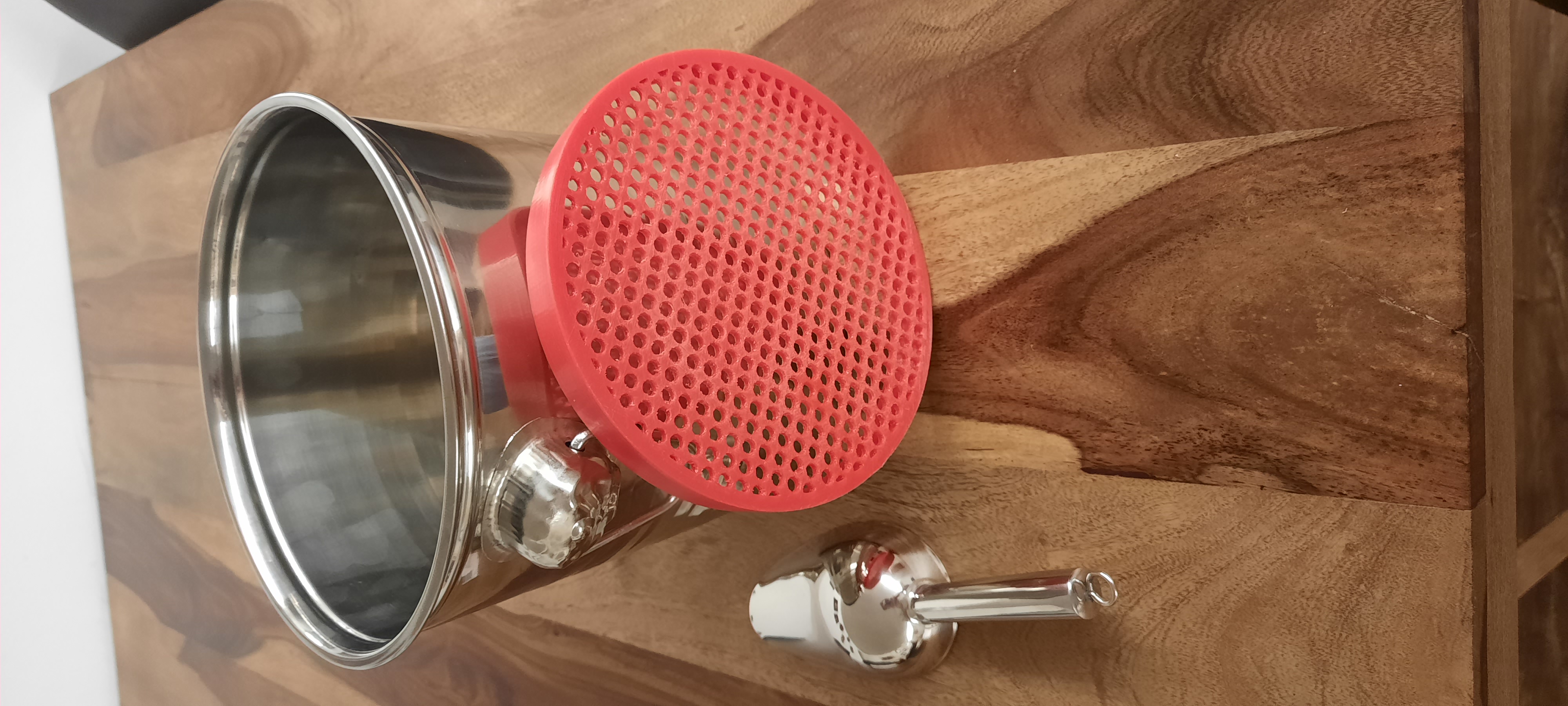 Ice bucket Bottom strainer by Federicothefridge | Download free STL ...