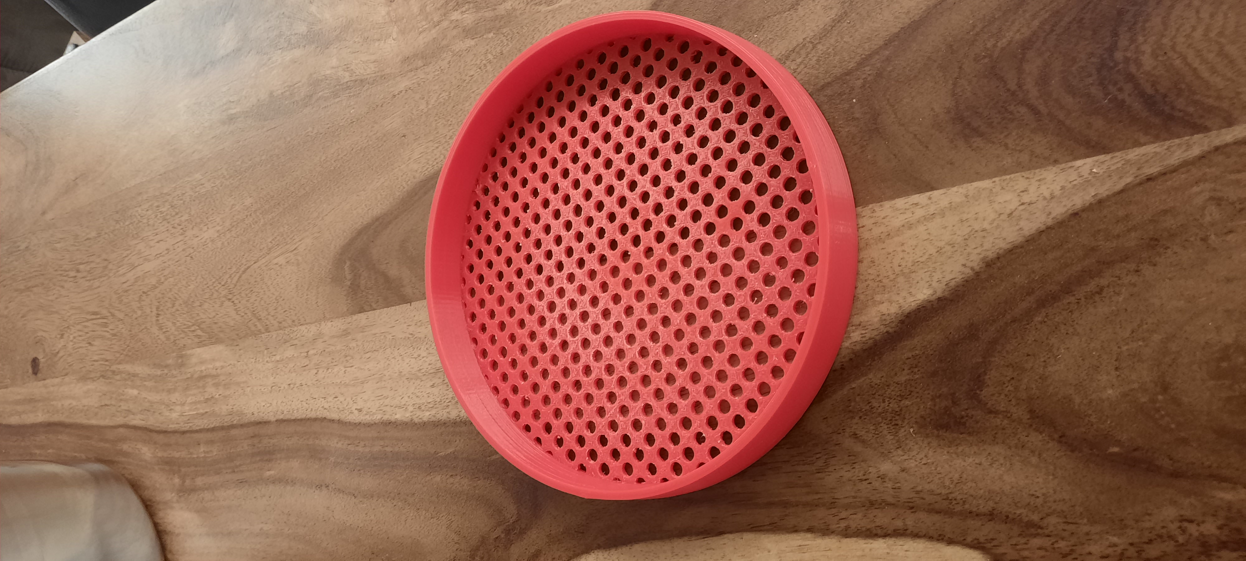 Ice bucket Bottom strainer by Federicothefridge | Download free STL ...