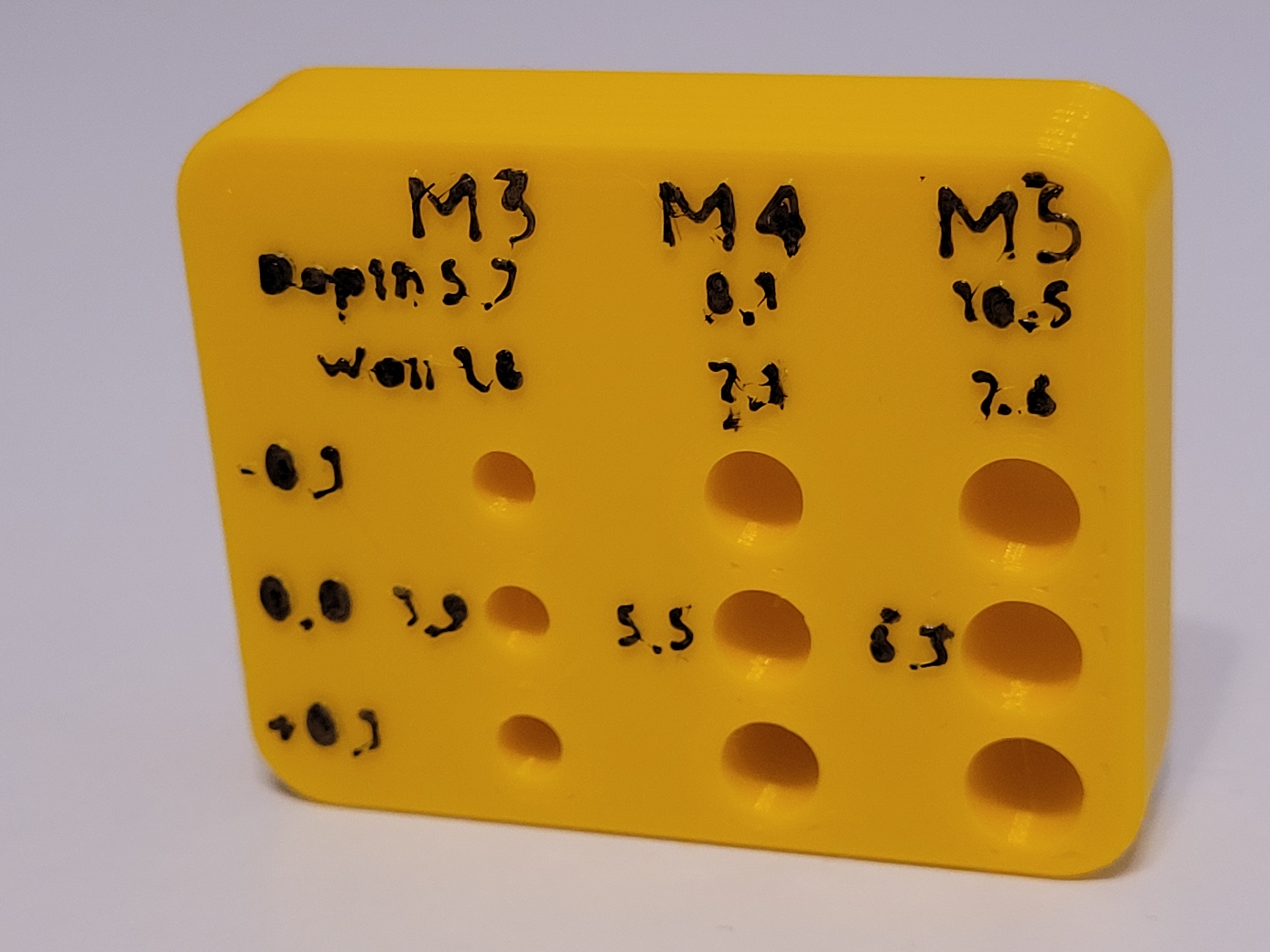 Heatset insert - Test by MD3D | Download free STL model | Printables.com