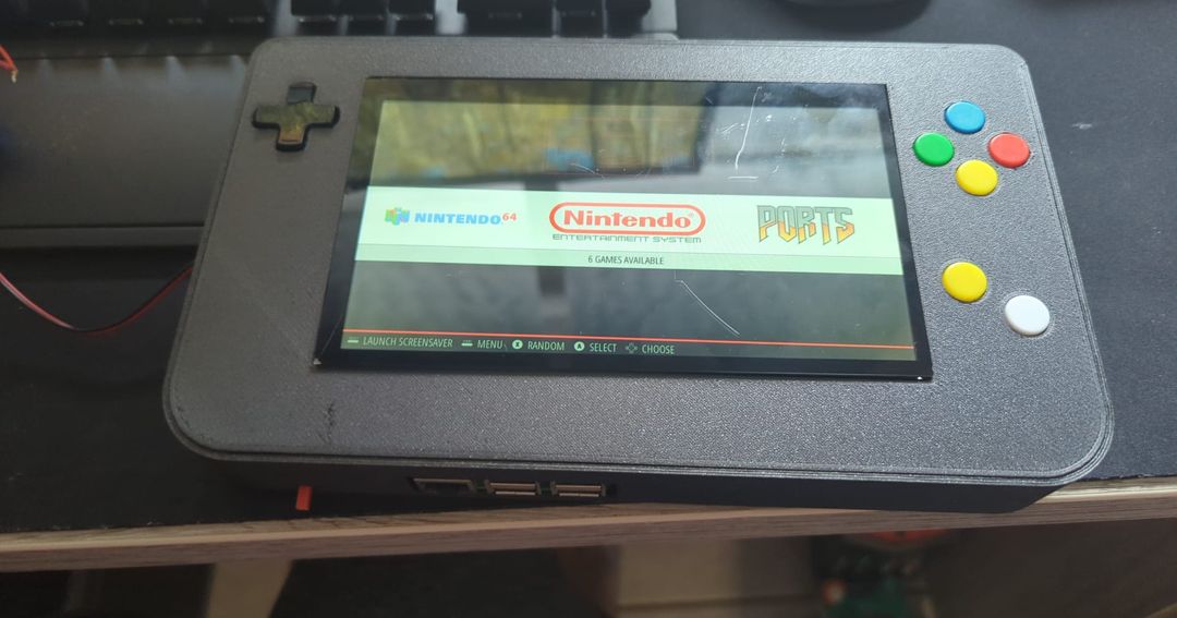 Retro Pi Handheld by Christopher | Download free STL model | Printables.com