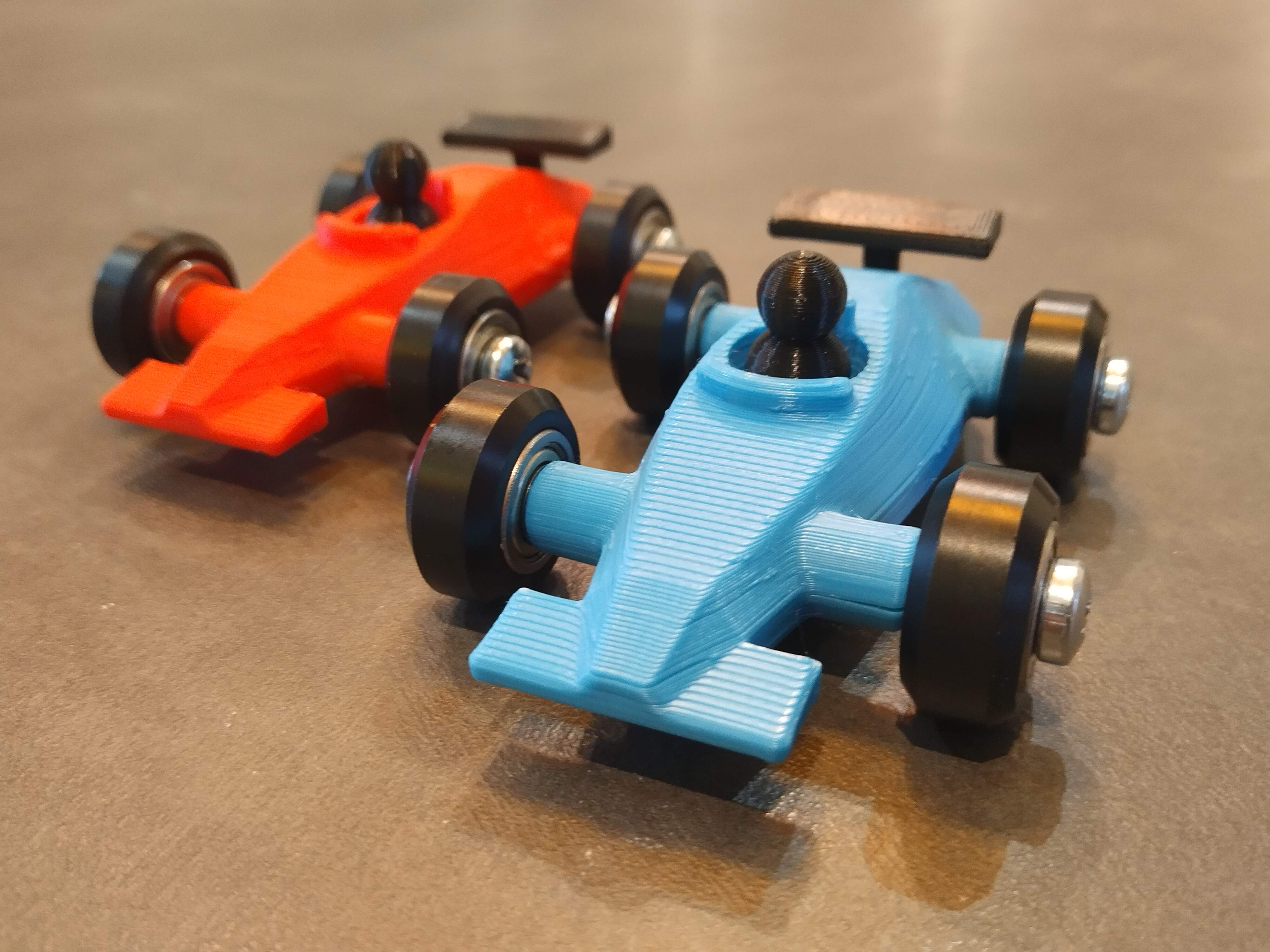 V-Slot Racer - Recycle Your Old Printer Parts! da Rob | Scarica il ...