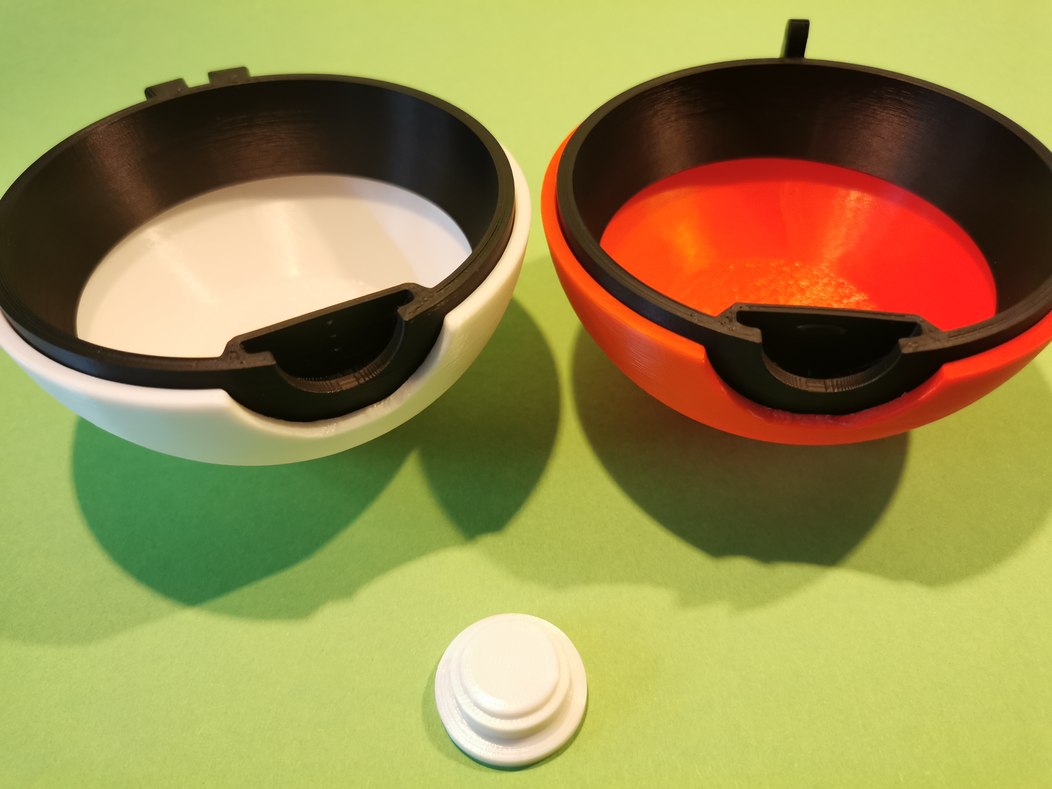 Pokeball, easy to print and functional by viridisdruck.de | Download ...