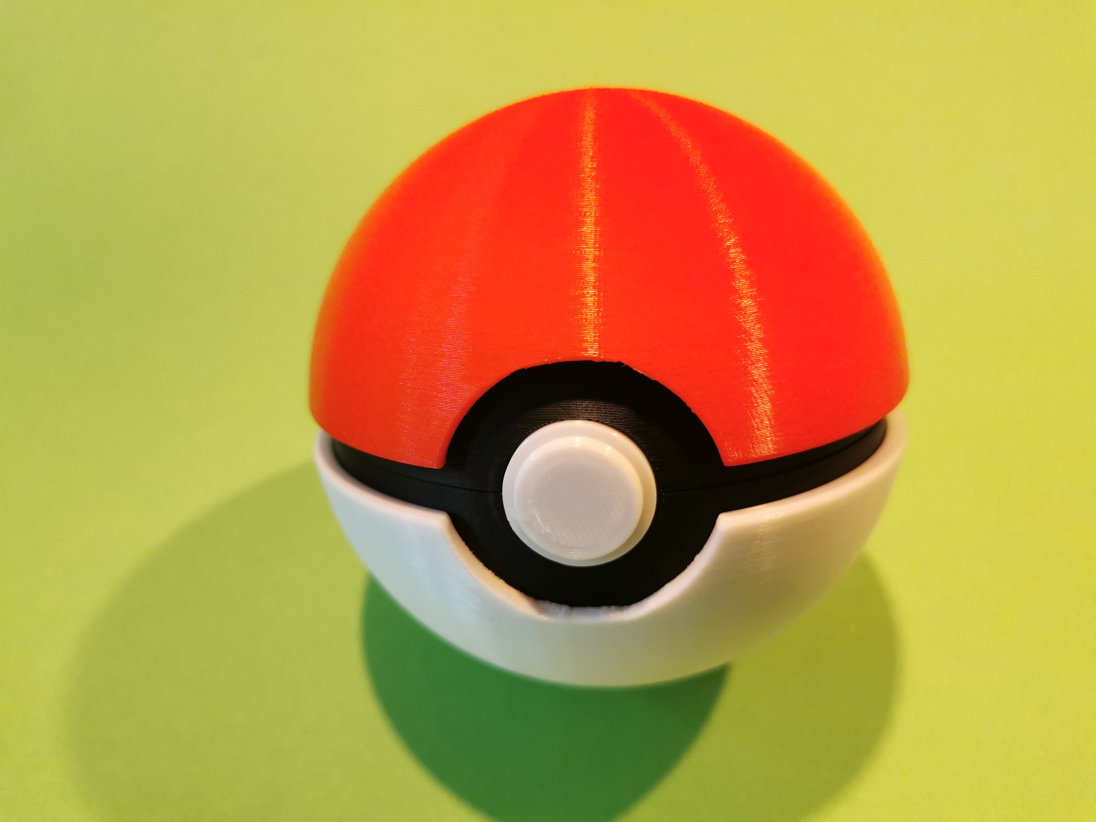 Pokeball, easy to print and functional by viridisdruck.de | Download ...