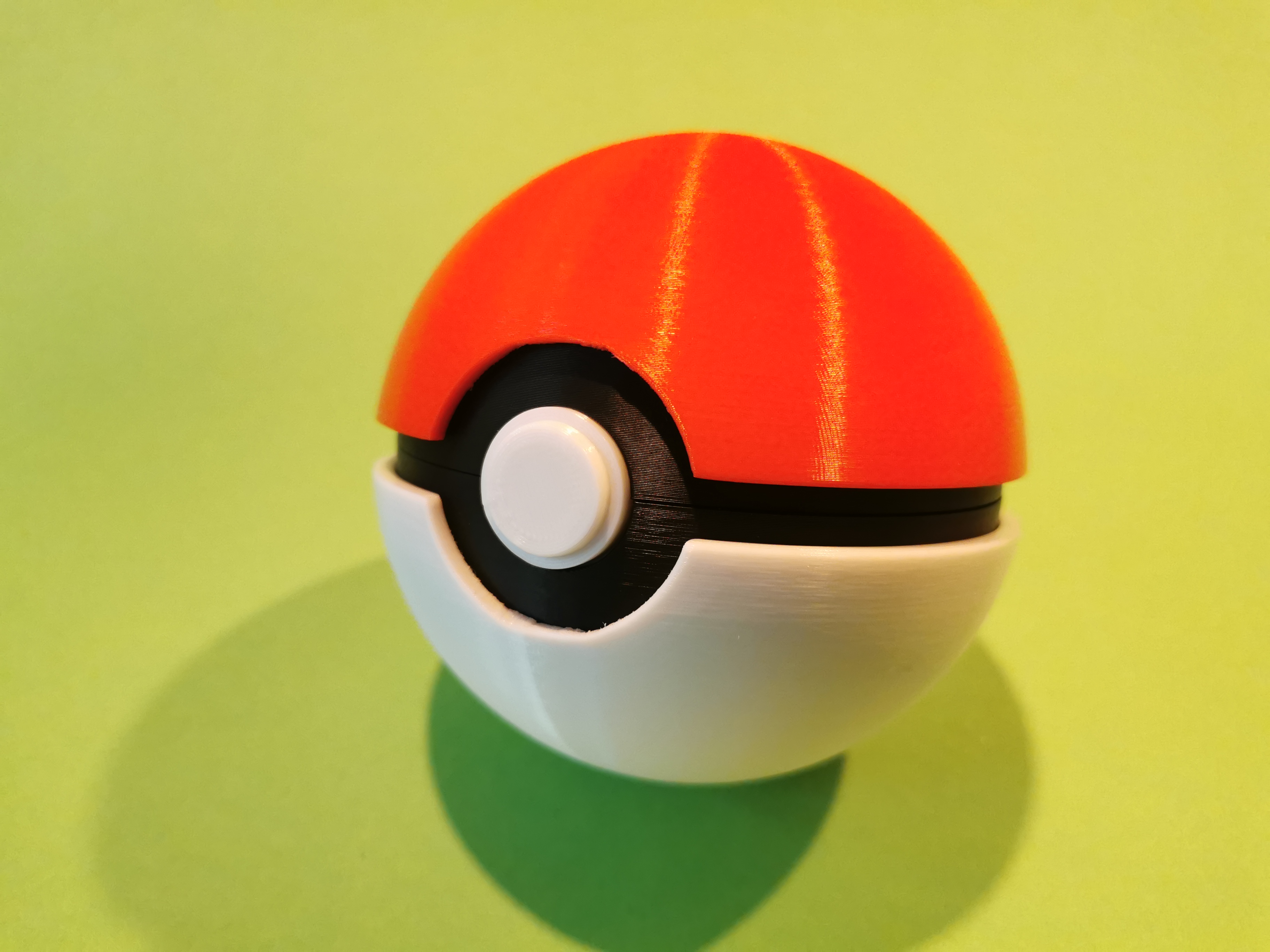 Pokeball, easy to print and functional by viridisdruck.de | Download ...