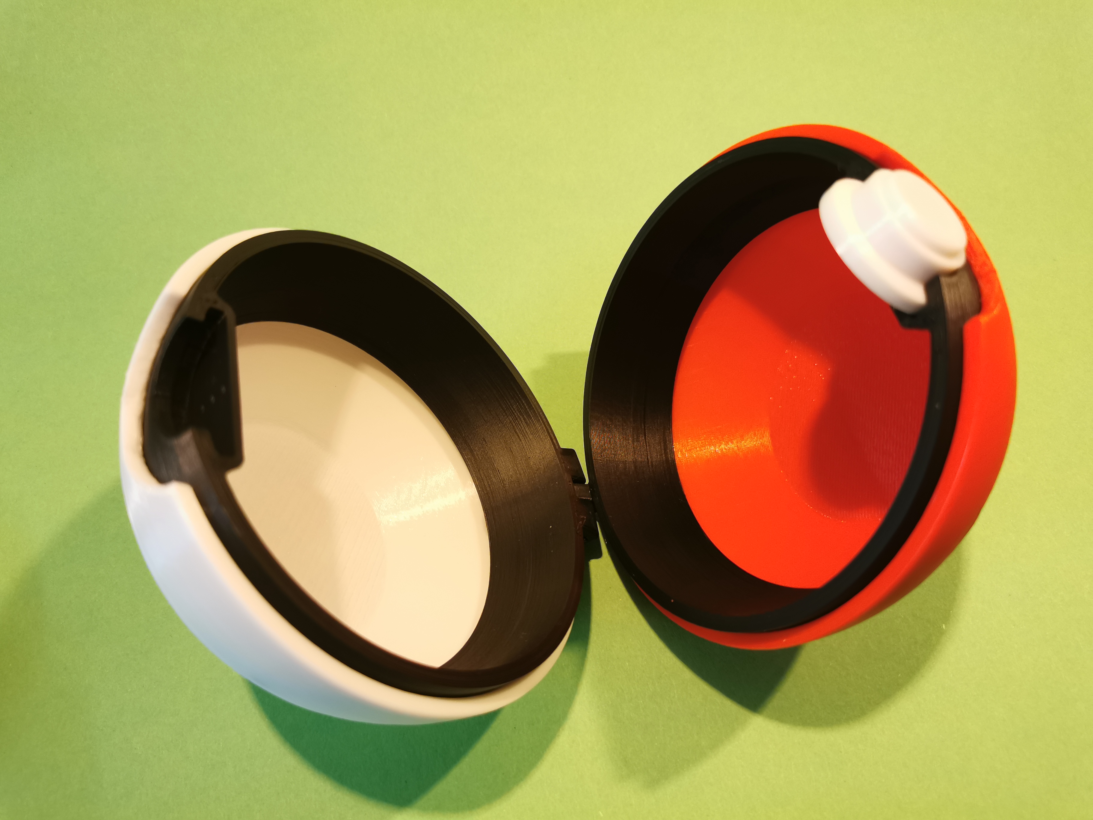 Pokeball, easy to print and functional by viridisdruck.de | Download ...