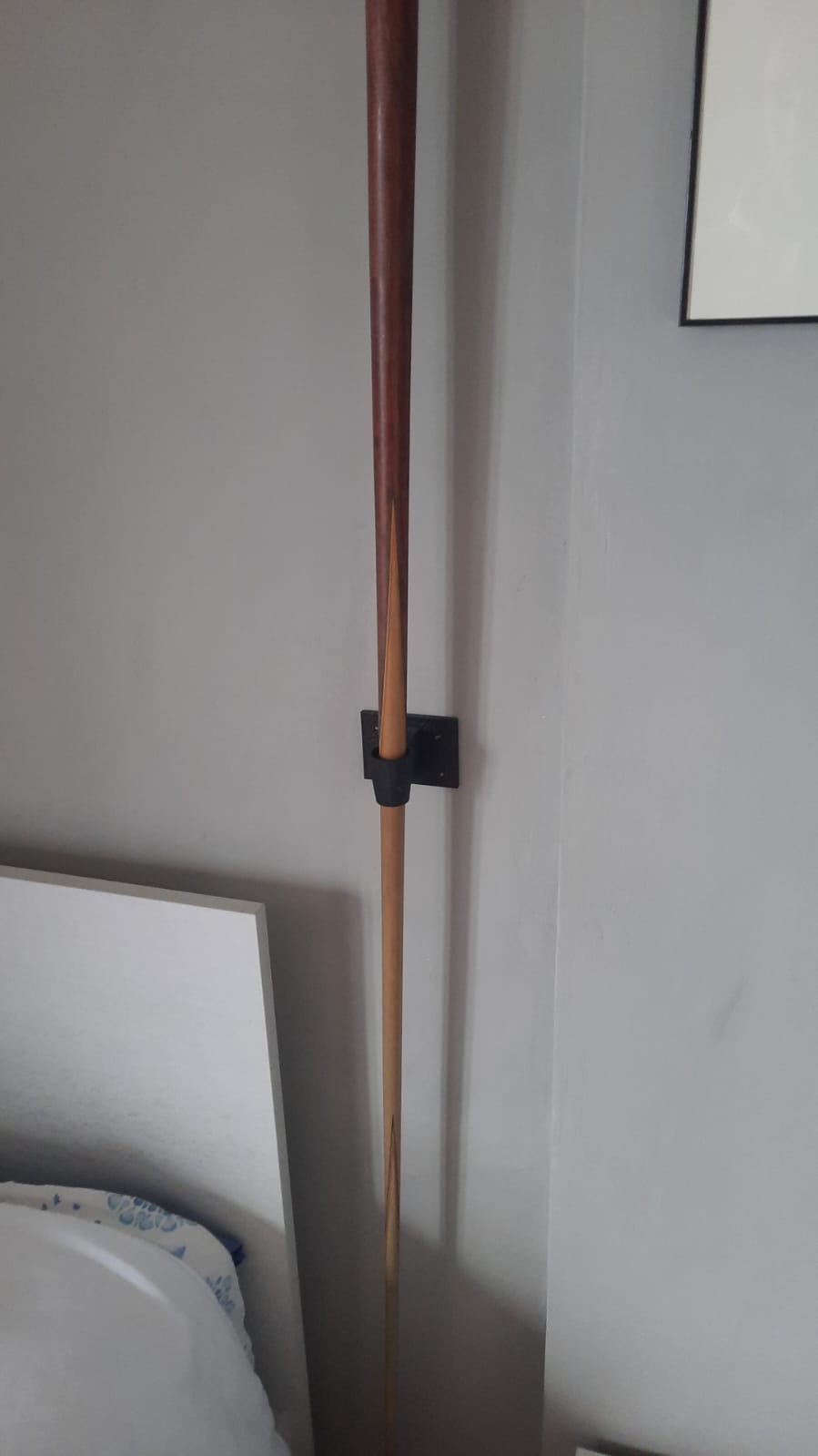 Reggi stecca da biliardo - Billiard cue holder by Lorenzo Trippanera ...