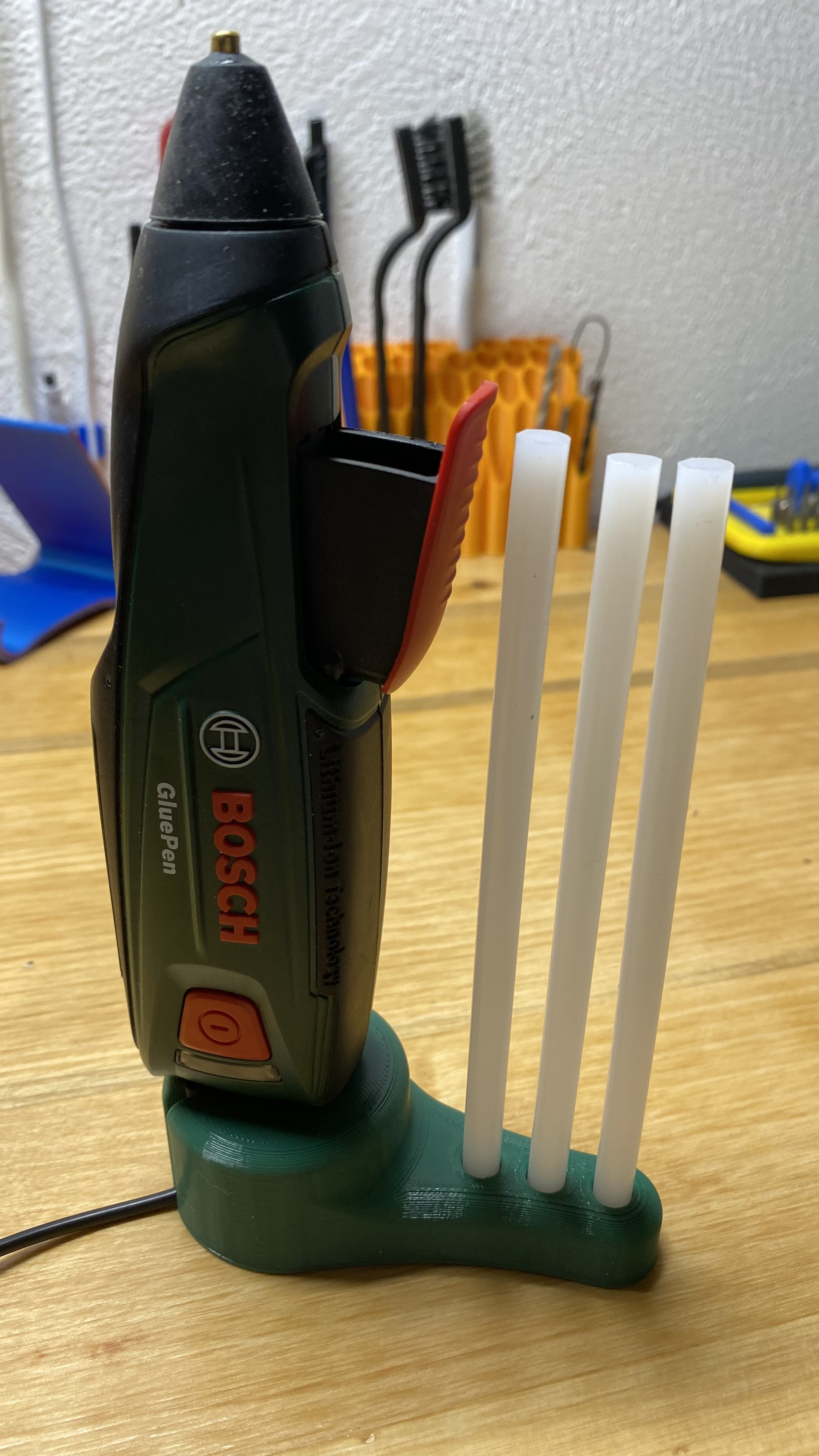 Bosch GluePen dock station by slash66 | Download free STL model ...