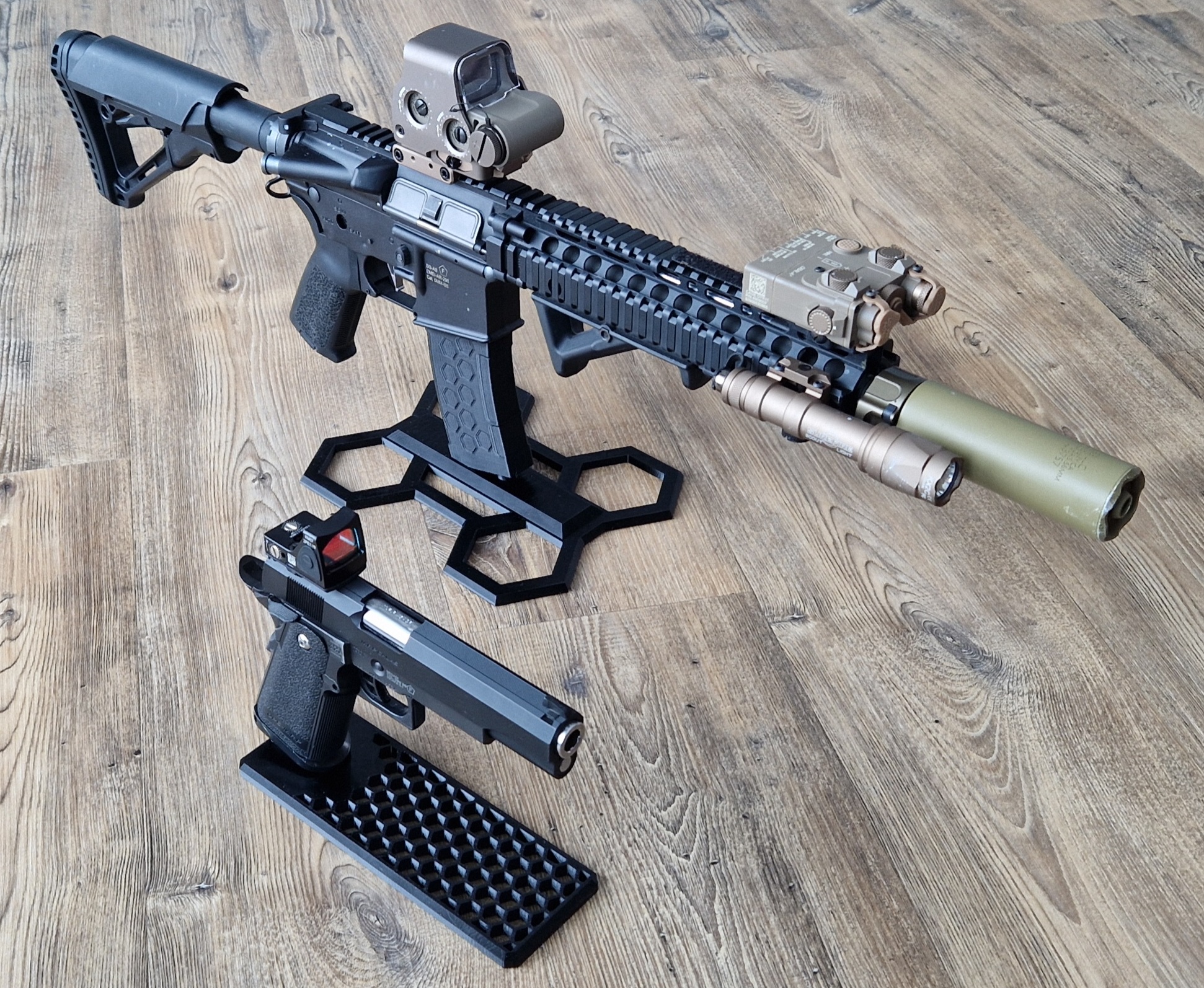AR15 Weapon Stand Airsoft Waffen Ständer by Sven A. | Download free STL ...