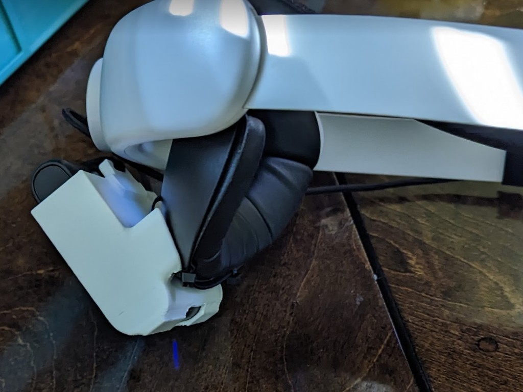 Quest 2 Kiwi Anker PowerCore 13000 Battery Holder by Pyrex | Download ...