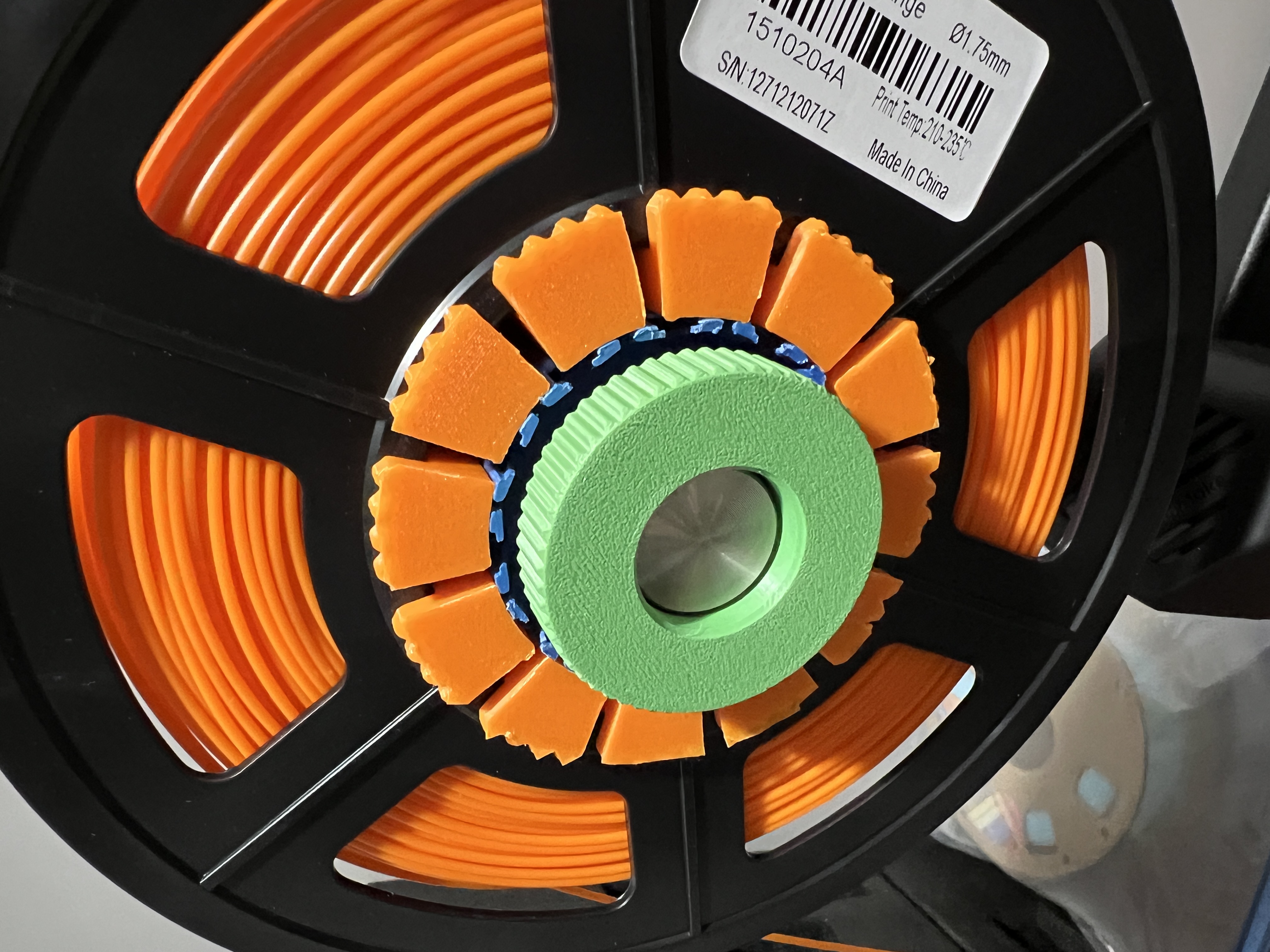 Expandable Sleeve for Ankermake M5 - Spoolholder - Expanding Mandrel by ...