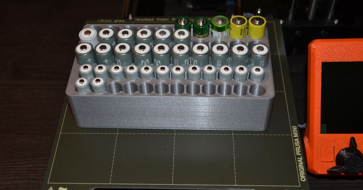 Simple battery box for AA and AAA without a lid by PetrD | Download ...