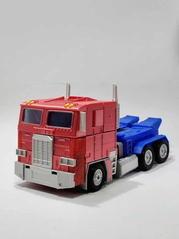 MP10 Masterpiece Optimus (Articulated, Color Separated, Transformable) by plasticbruv | Download ...