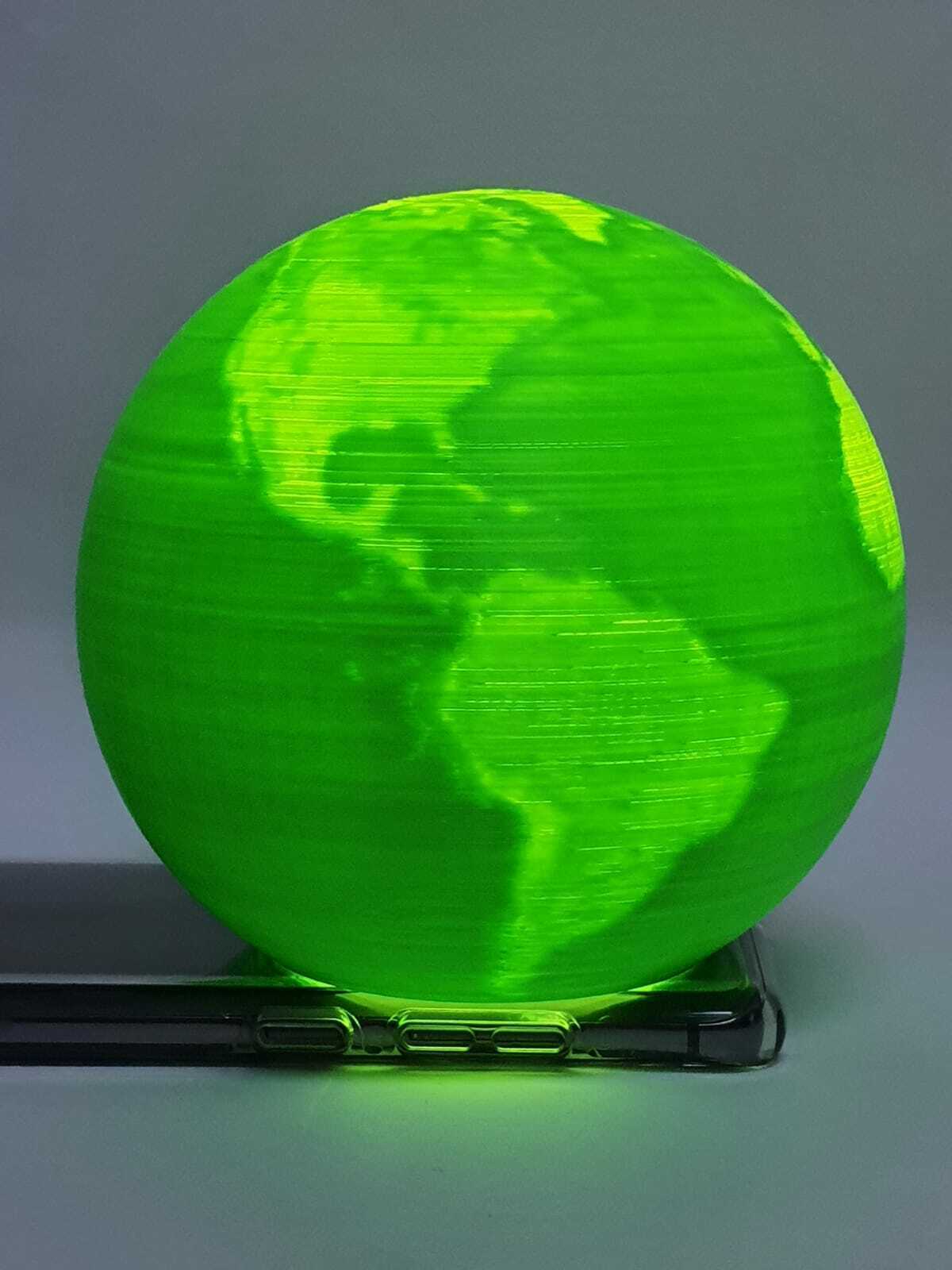 Earth lamp (lithophane) by Omer Meshy | Download free STL model ...