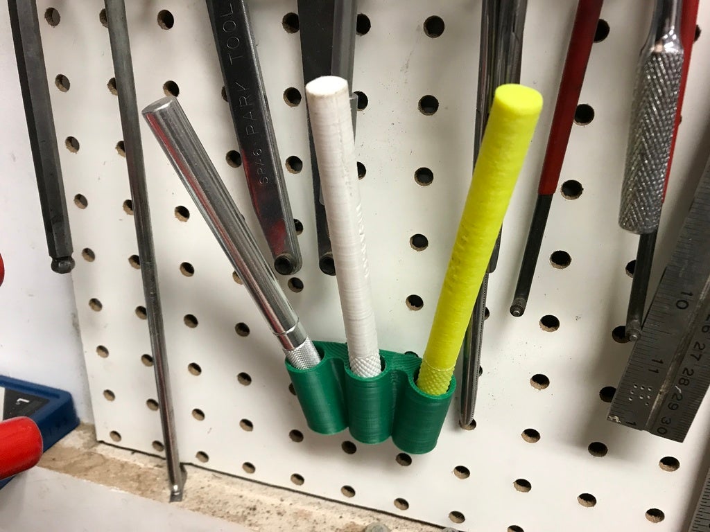 X-Acto knife holder for pegboard by cmh | Download free STL model ...