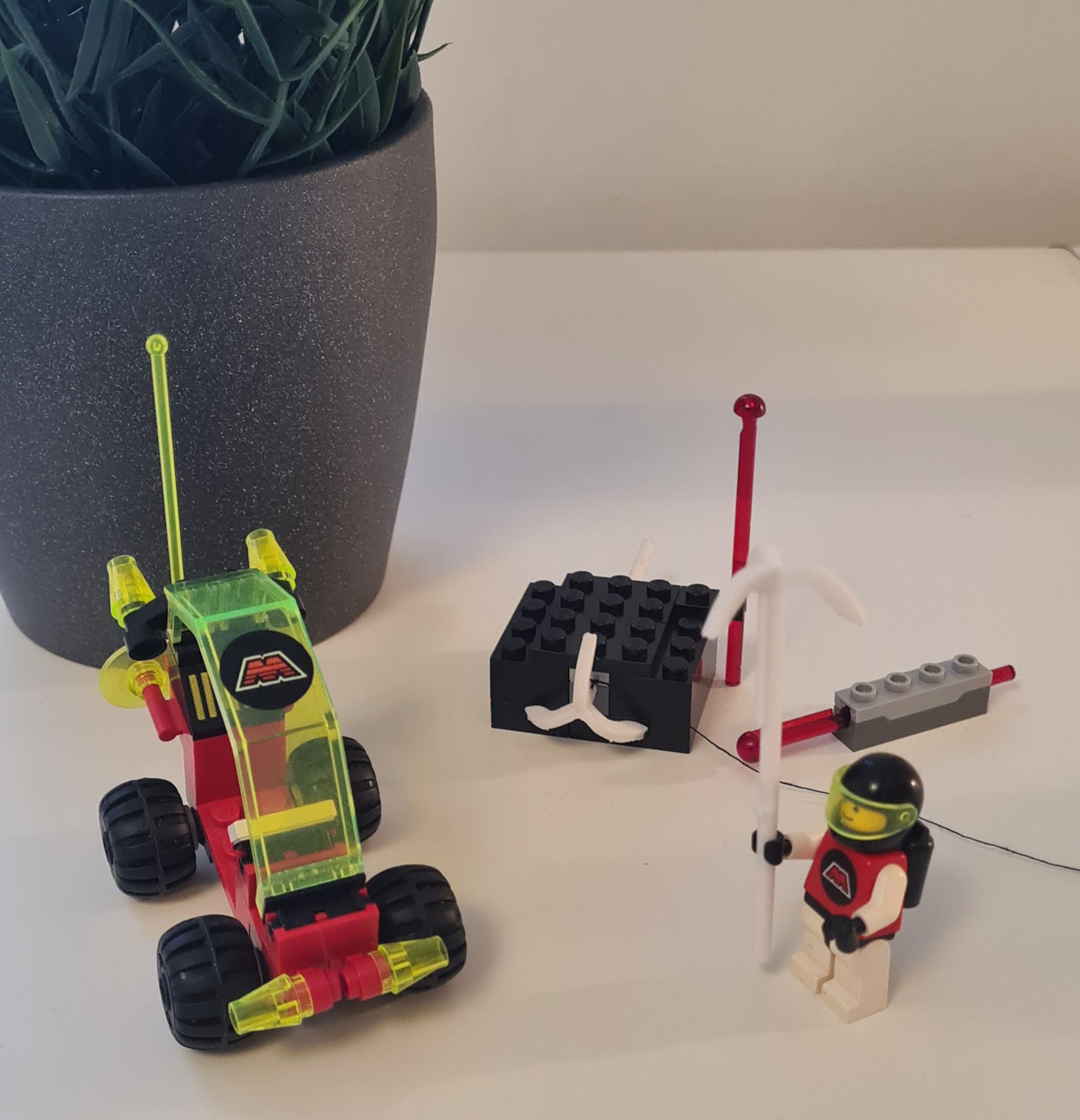 Spring Shooter Hook (LEGO compatible) by 10build | Download free STL ...