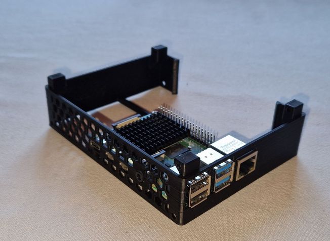 Modular Raspberry PI case by Rudhan | Download free STL model ...