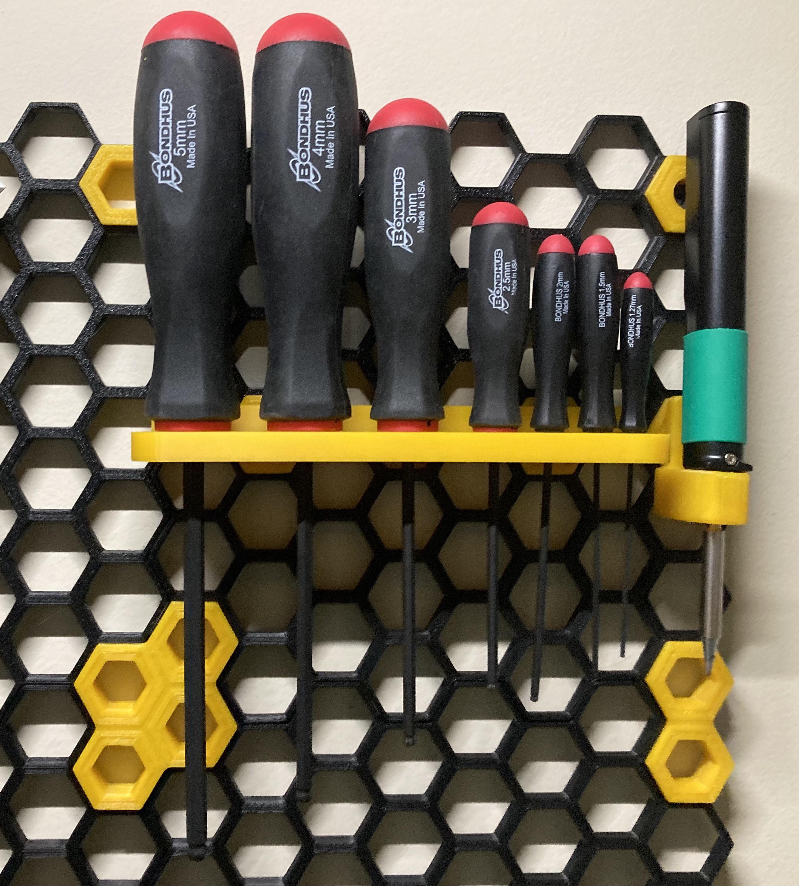 Bondhus Ball End Driver Holder for Honeycomb Storage Wall by whodidyouthink | Download free STL ...