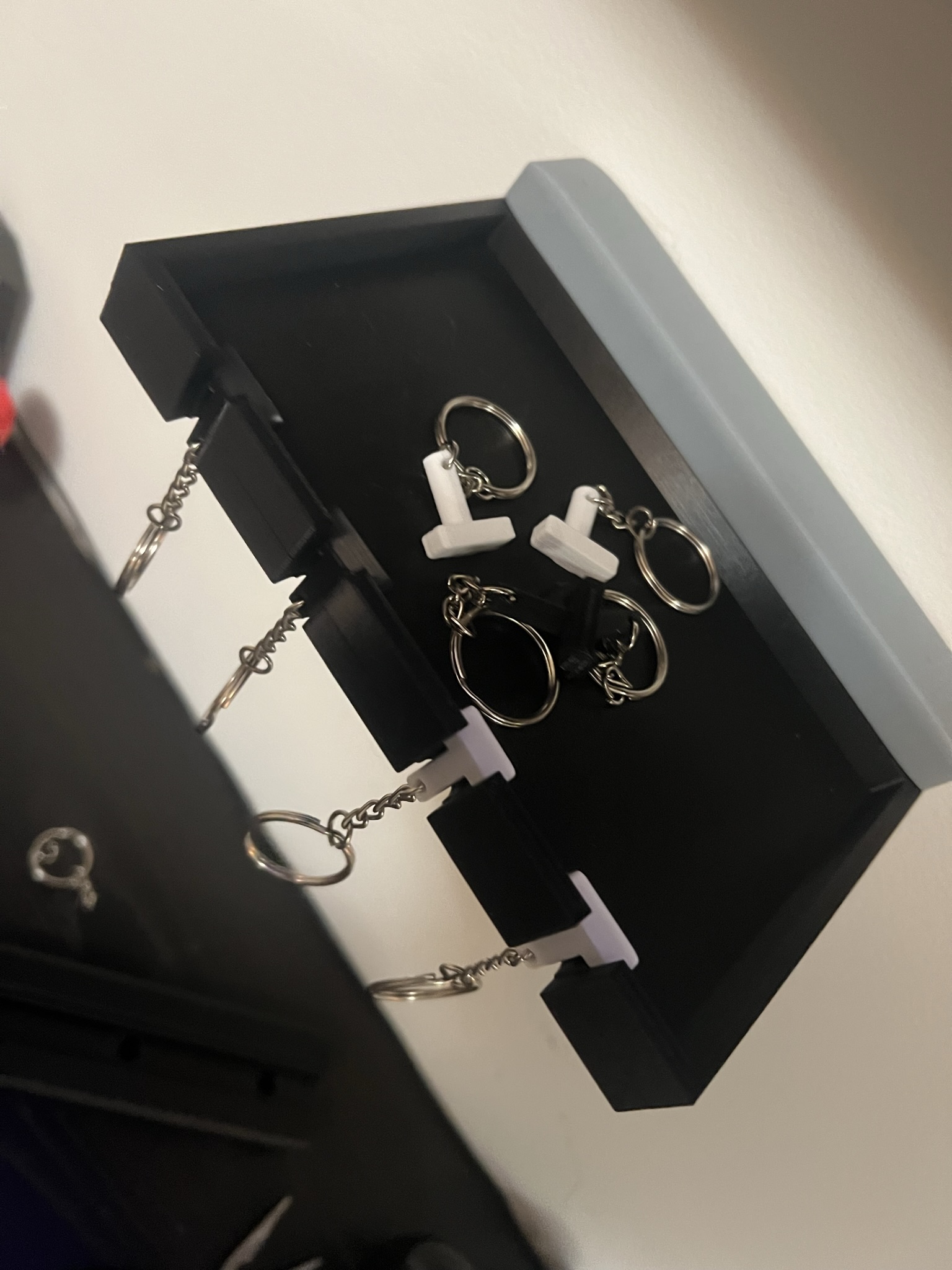 Wall mounted catch all tray by 3dCartesianDesigns | Download free STL ...