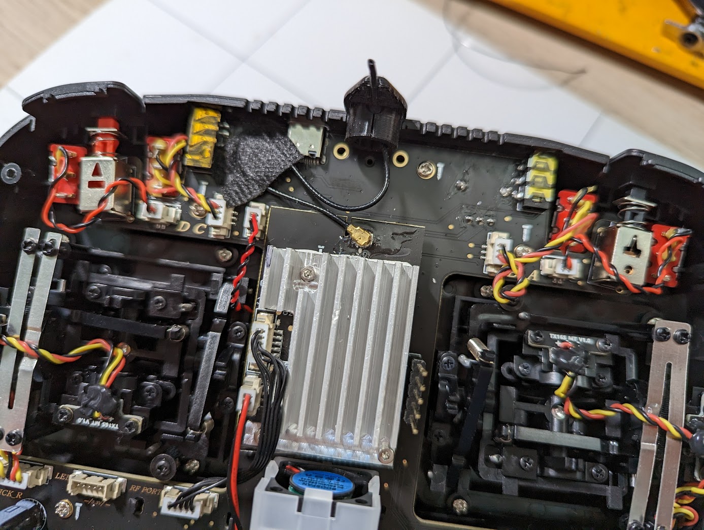 Radiomaster Boxer Low Profile Antenna Mod by user01 | Download free STL ...