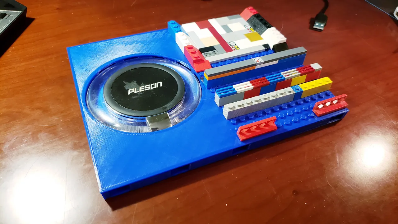 Wireless Charger Lego Compatible Catch-All Tray by J.Biggs | Download ...