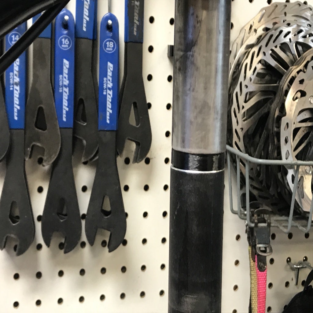 Bicycle fork steerer tube adapter for maintenance by cmh | Download ...