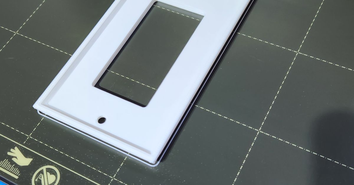 Extended Outlet Cover by Luce | Download free STL model | Printables.com