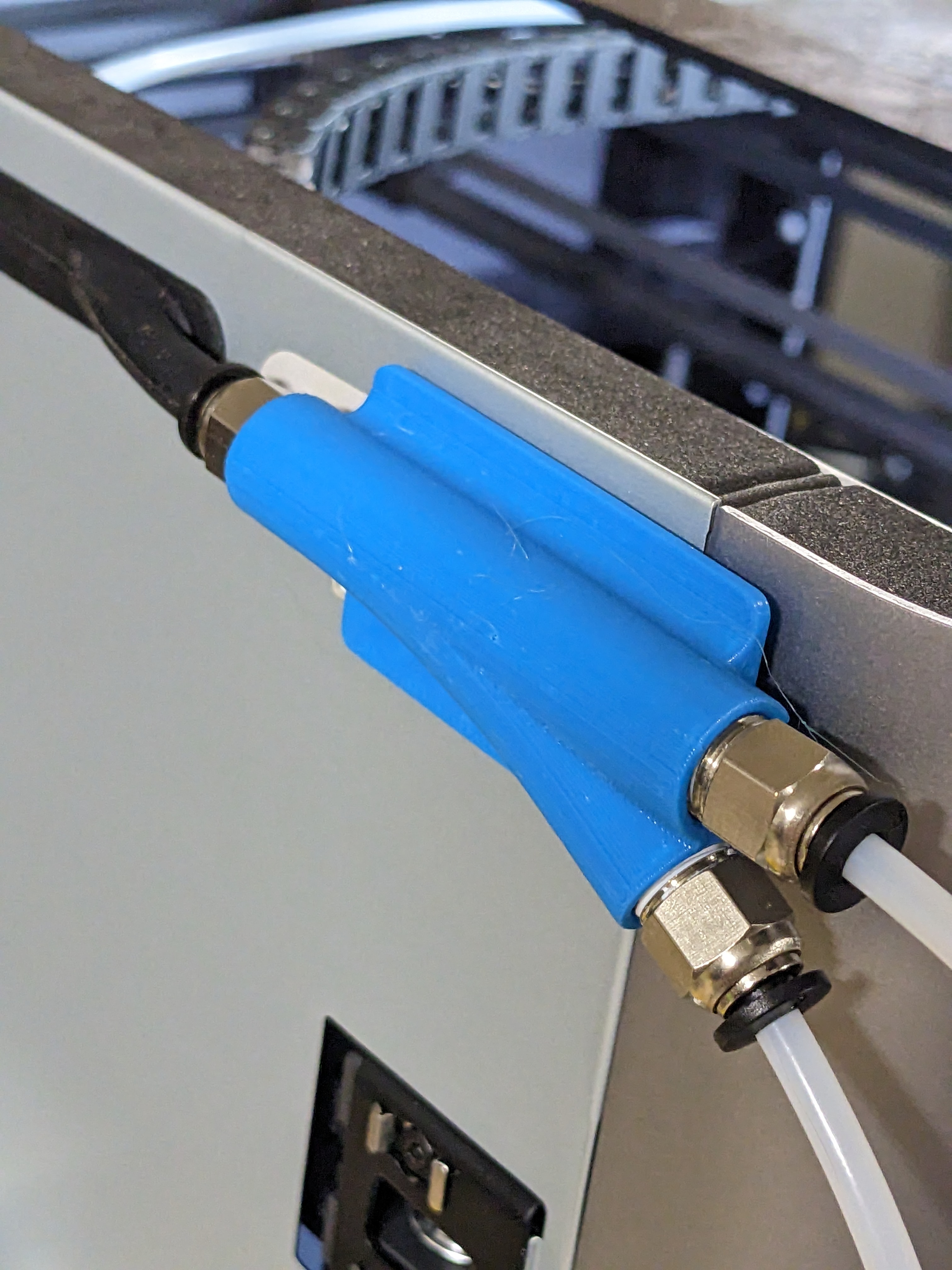 Filament Splitter for Bambu X1C UPDATED by rtj | Download free STL ...