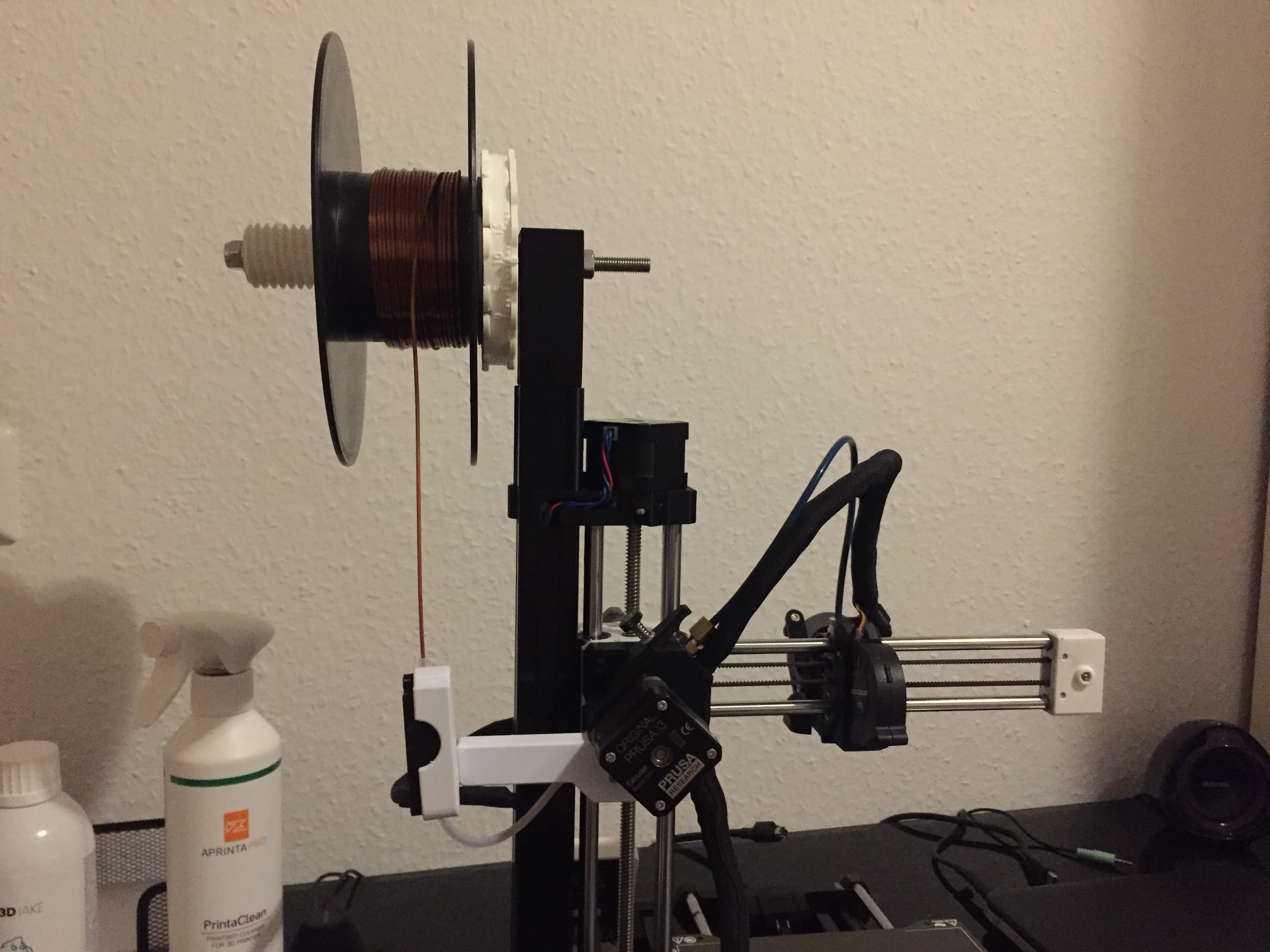Prusa MINI Auto-Rewind Spool Holder by Daniel | Download free STL model ...