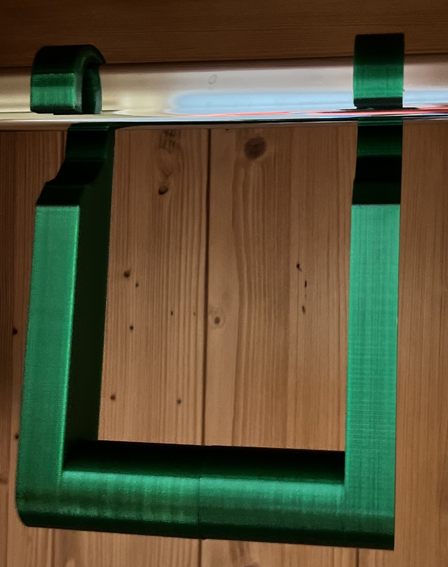 Hanging spool holder (2 piece, entirely printed) by Molab | Download ...