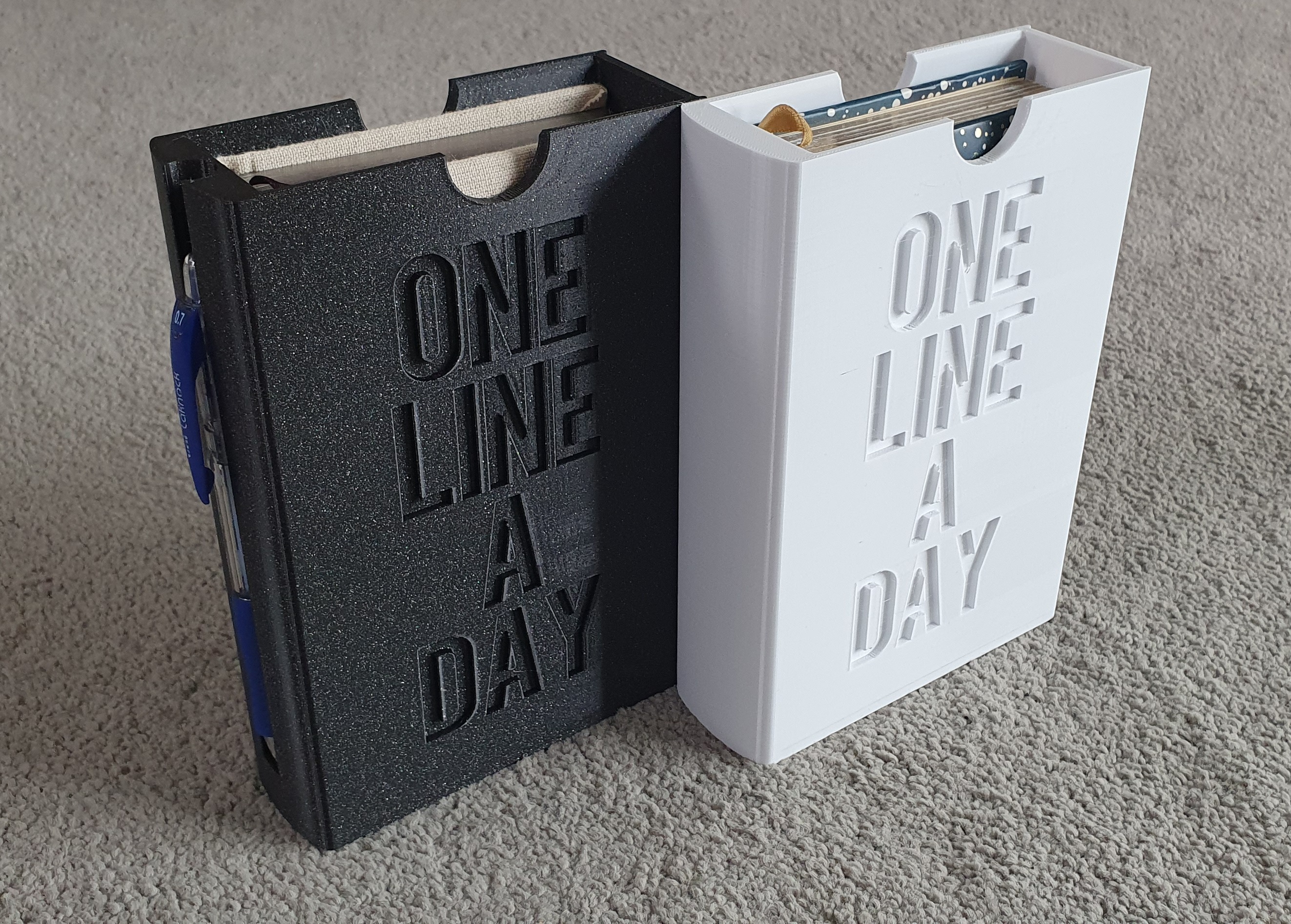 One Line a Day Journal Protective Cover by Gruthius | Download free STL ...
