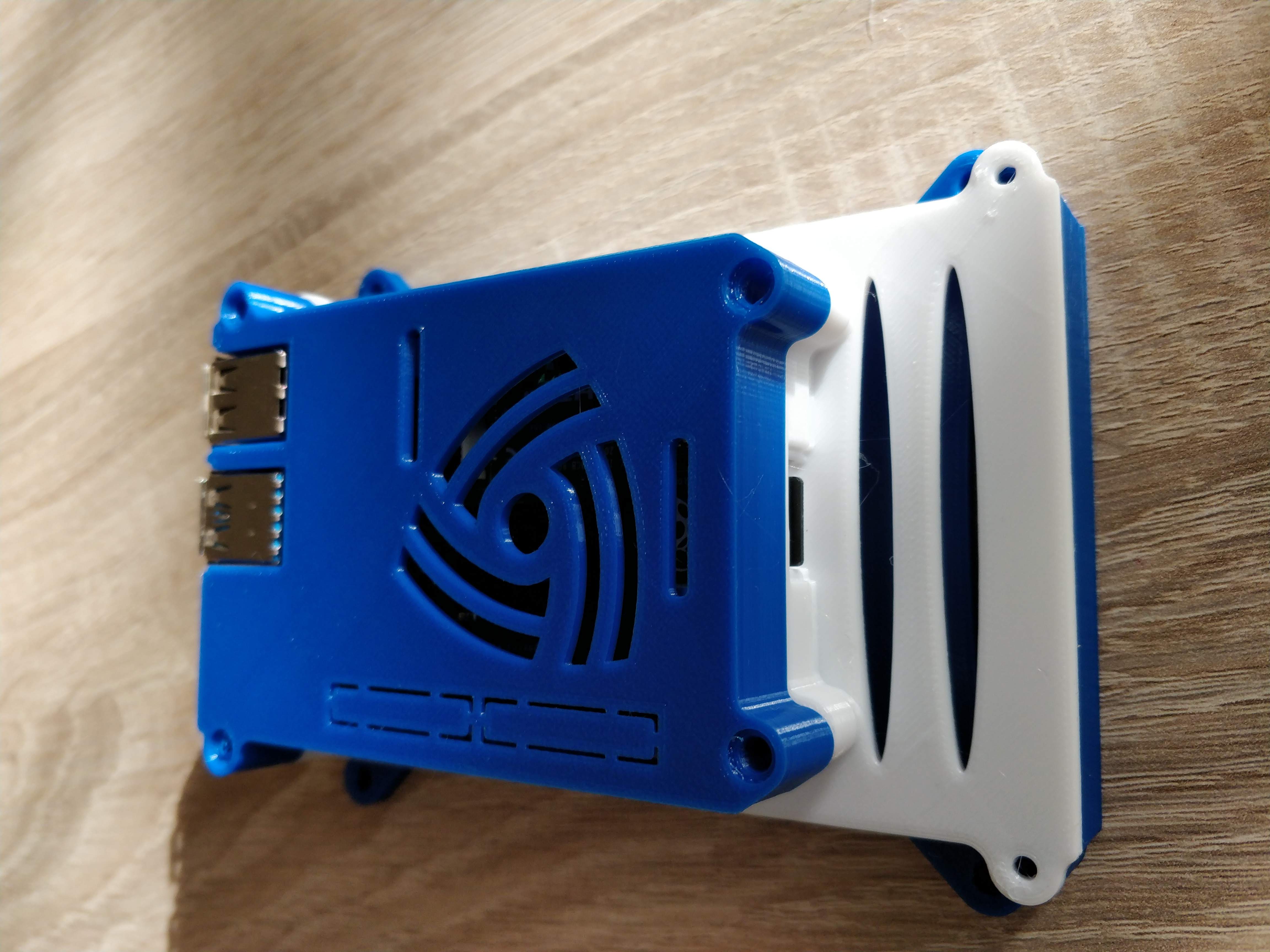 Raspberry Pi 4 Enclosure with 2,5" SSD/HDD Mount by Helmar | Download ...