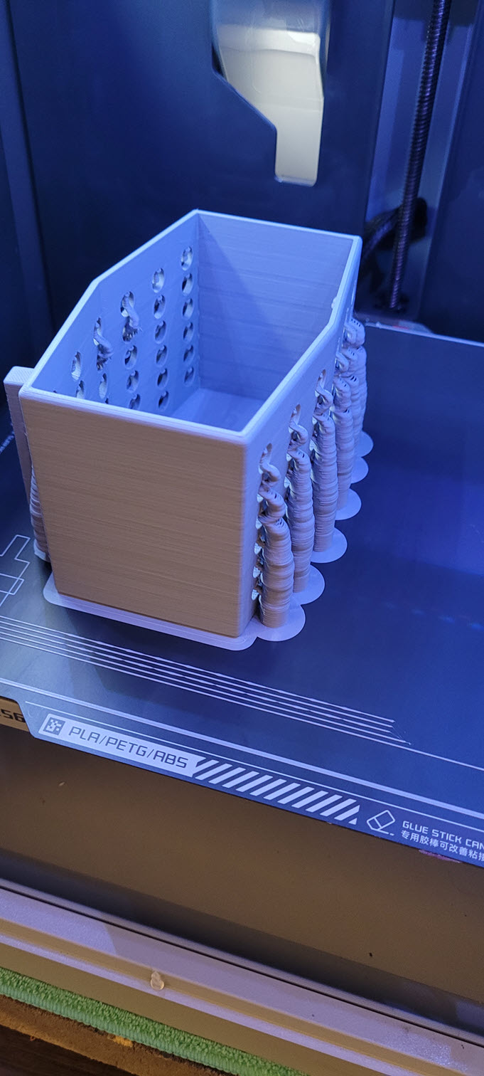 Balloon Pump carrier by EdG | Download free STL model | Printables.com