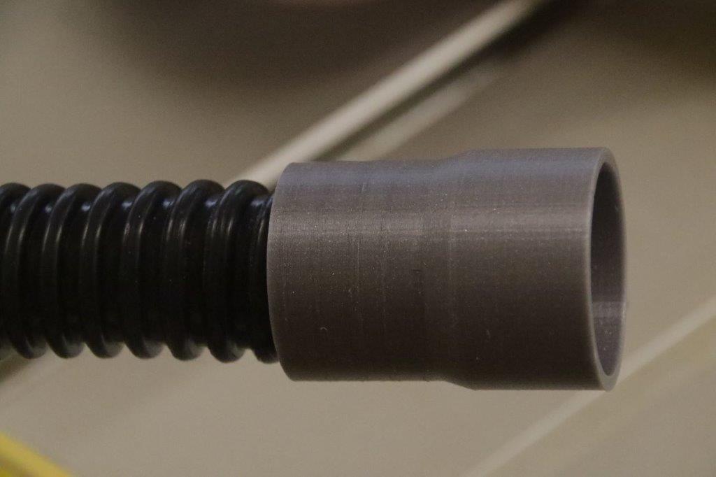 32mm Spiral Hose Connector to 35mm inside dia plain by Val | Download ...
