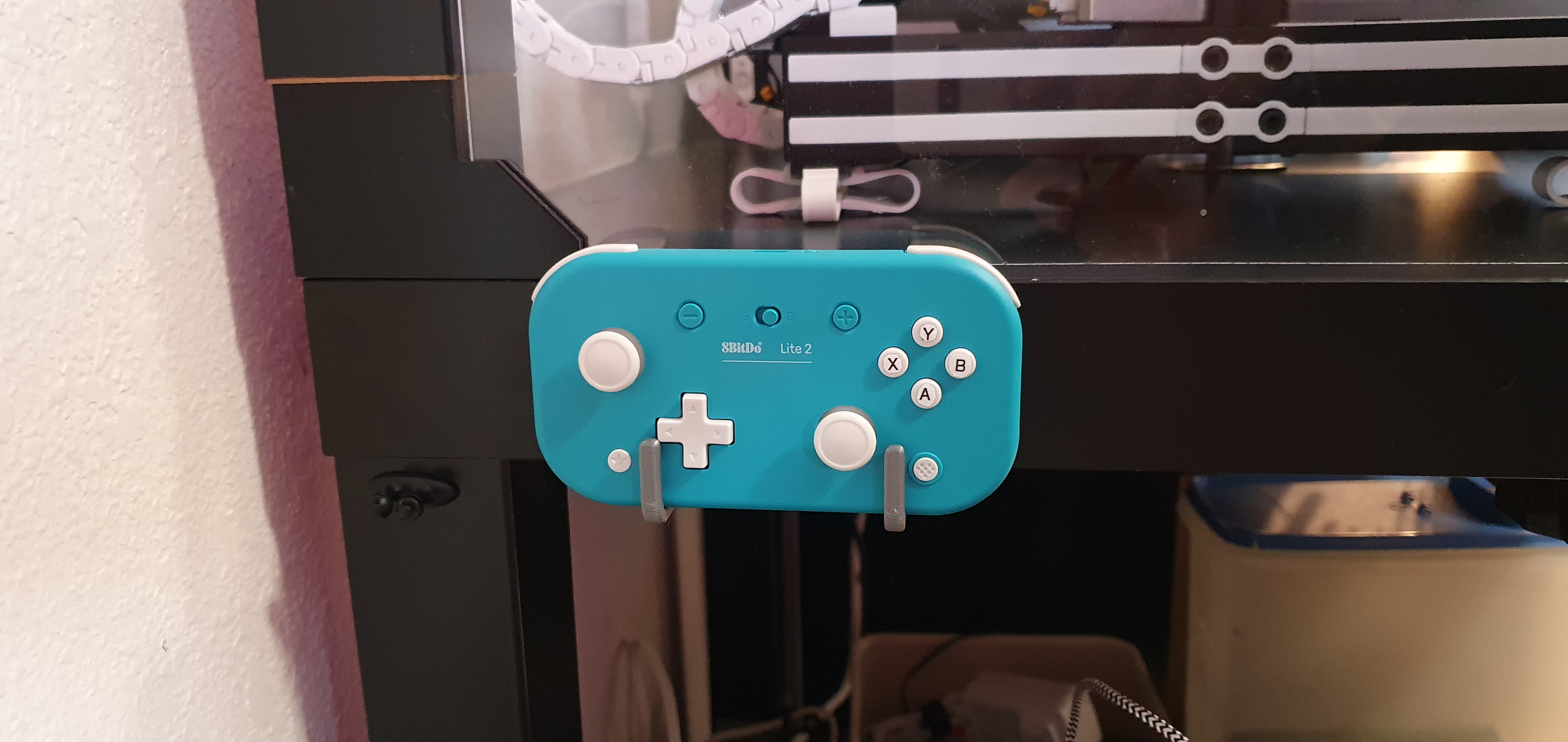 8Bitdo Lite Wall Hook by Nekothechamp | Download free STL model ...