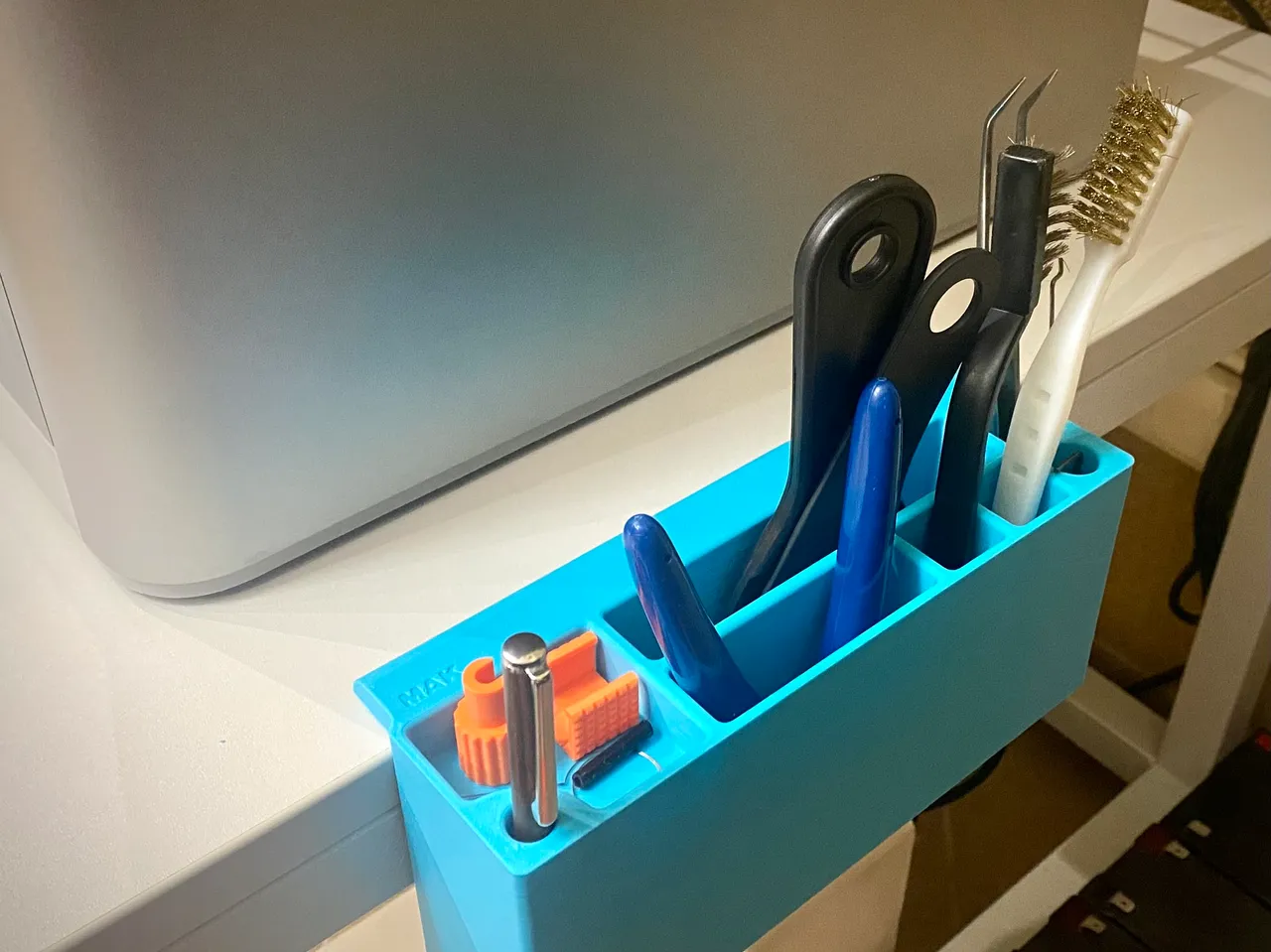 MAK 3D Printer Tools Side Holder by mak77 | Download free STL model ...